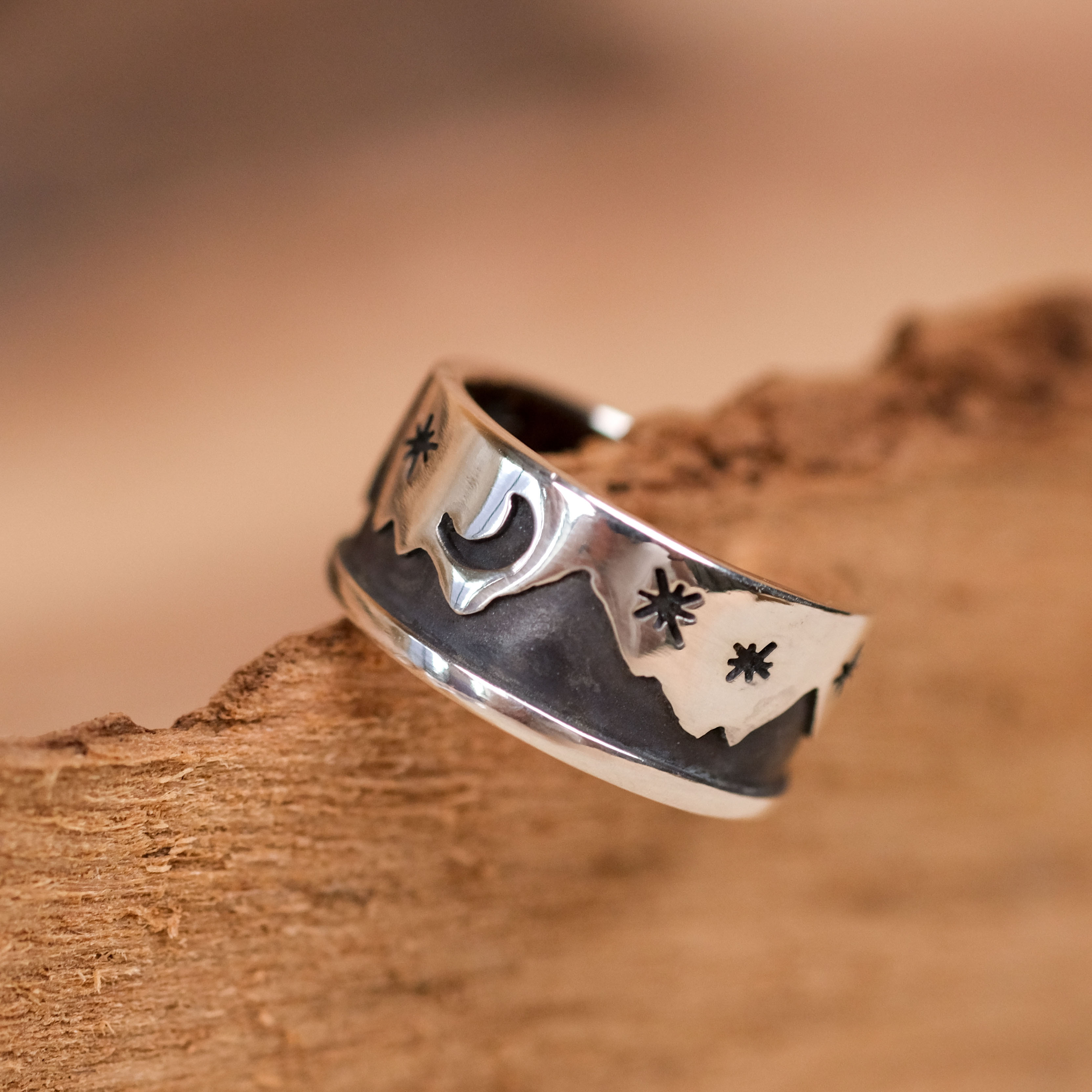 Slow Rise Mountain Ear Cuff