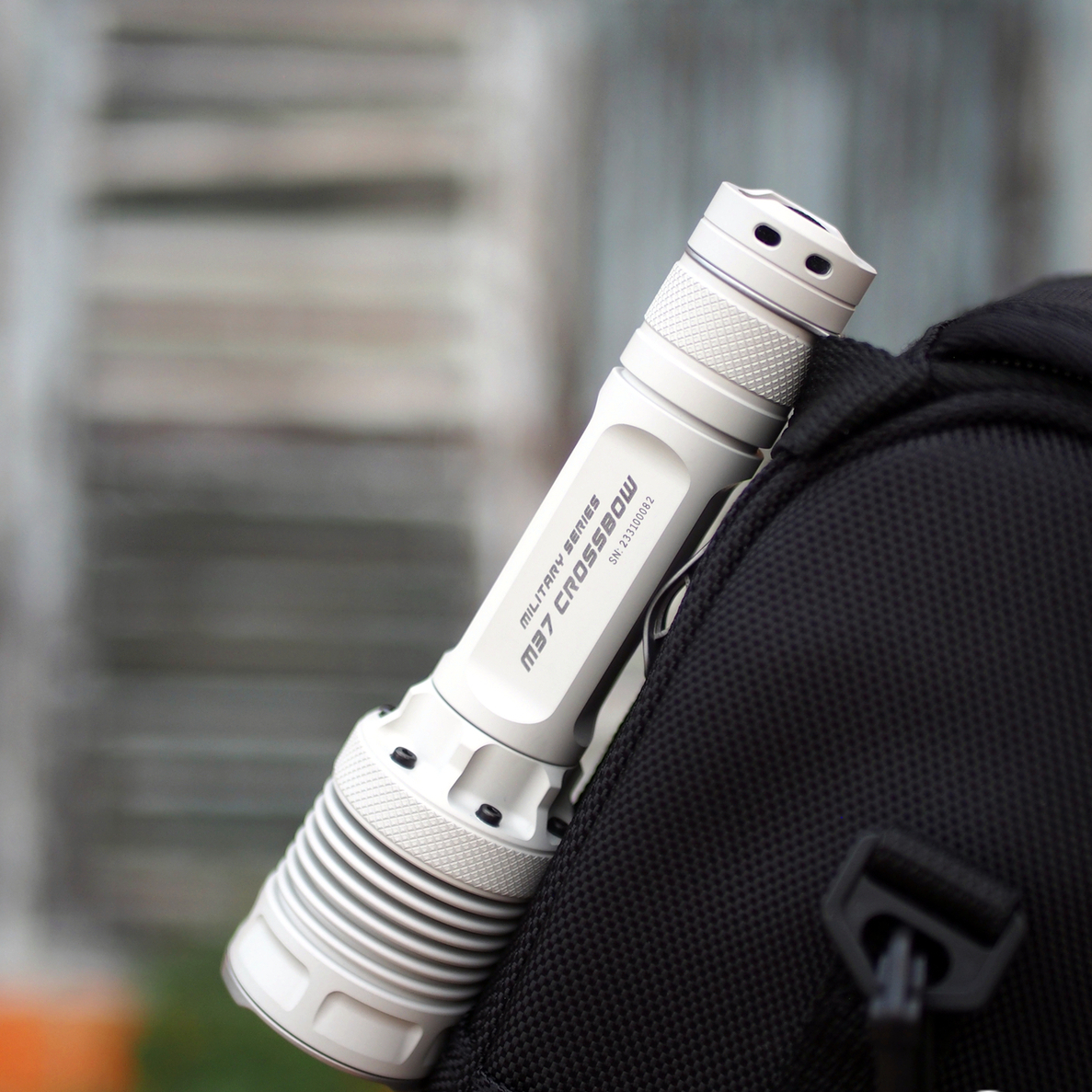 JETBeam M37 Crossbow Cree XHP50.3 3000lm 340米 戰術電筒