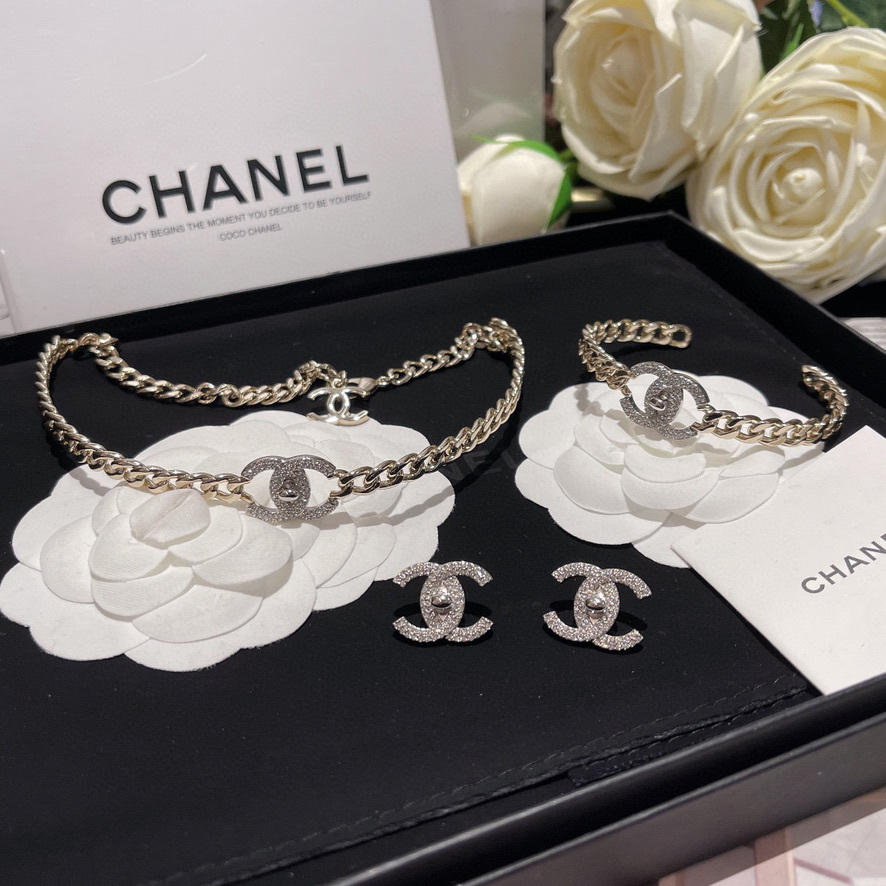 Chanel Set