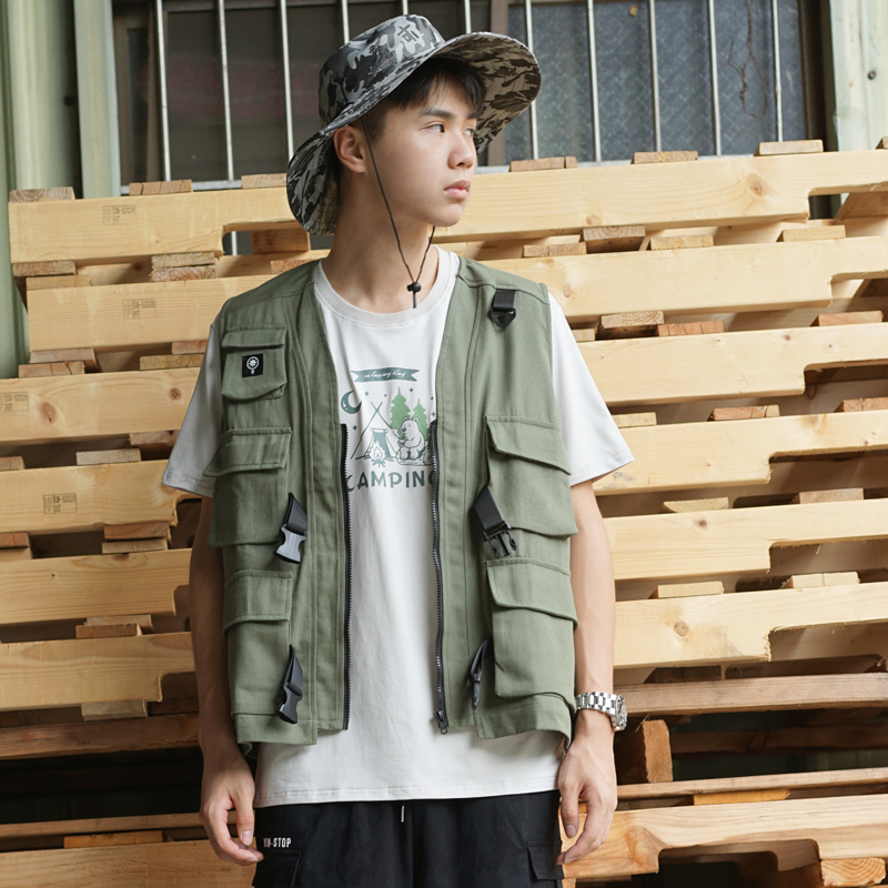 RETOP 萊卡系列 森活露營熊涼感萊卡圓領T 褐灰| RETOP原創潮流服飾品牌
