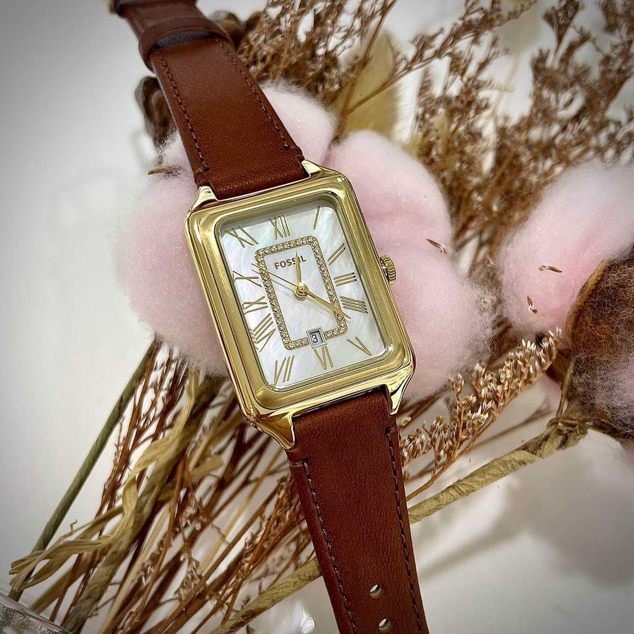 【FOSSIL】長方復刻腕錶 ES5307 26mm 現代鐘錶