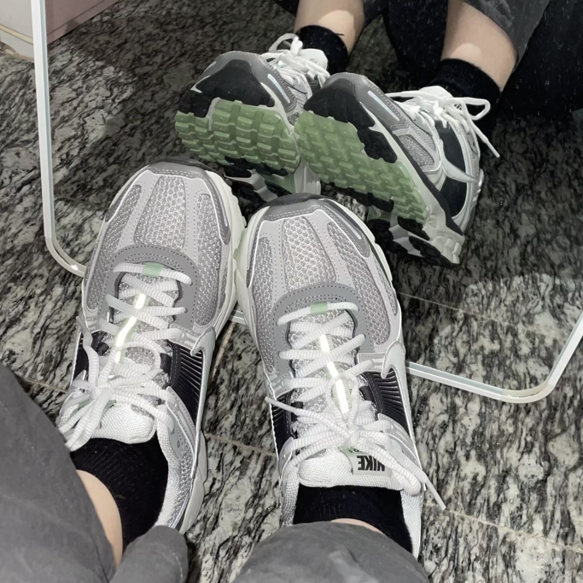 (PRE-ORDER) NIKE DAYBREAK