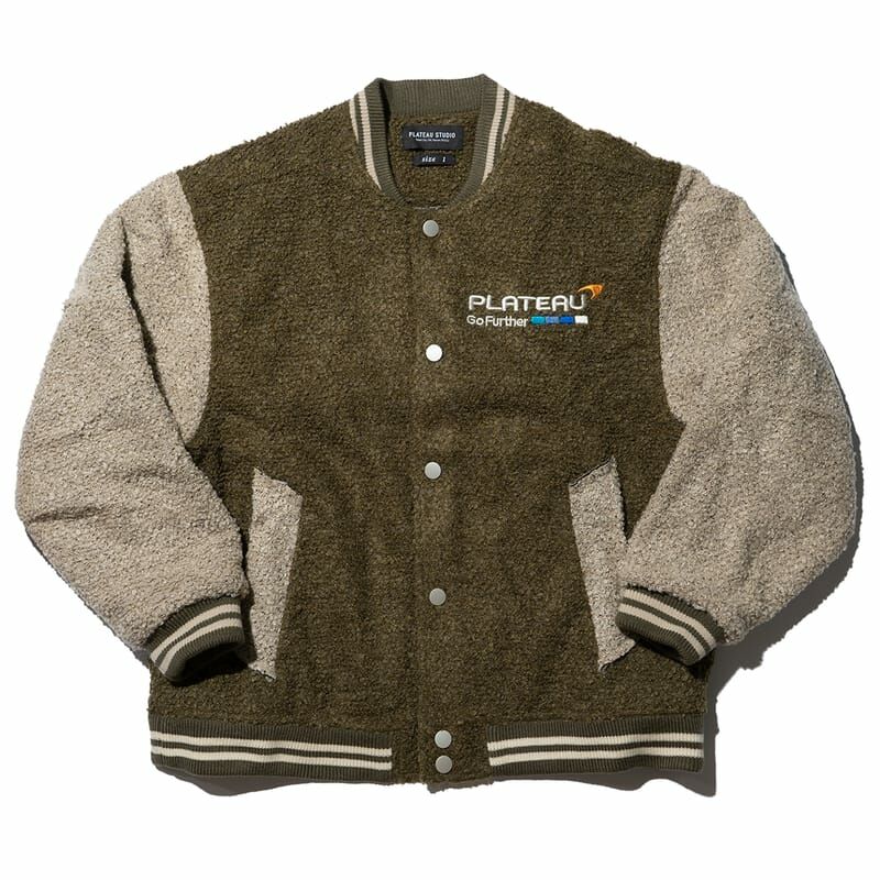 PLATEAU fluffy stadium jacket.