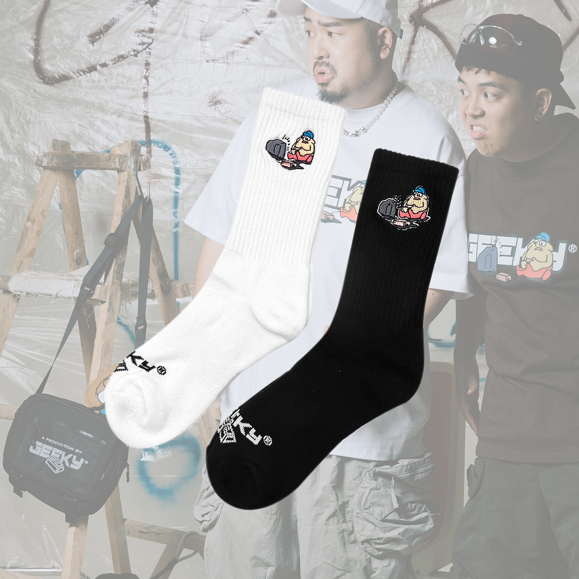 GEEKY X 6tan 聯名巨魔長襪(黑白一組)