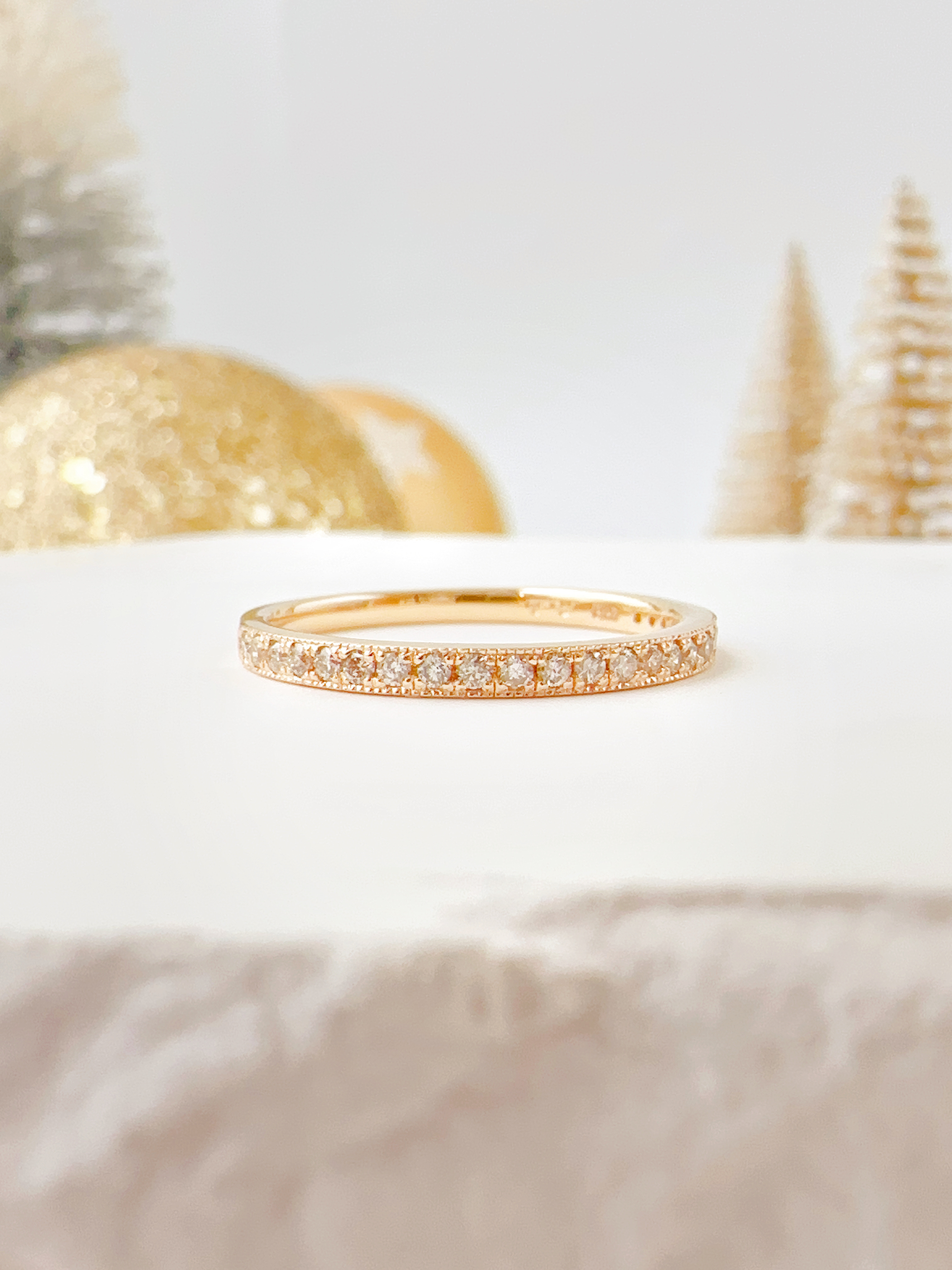 星塵排鑽戒（M）