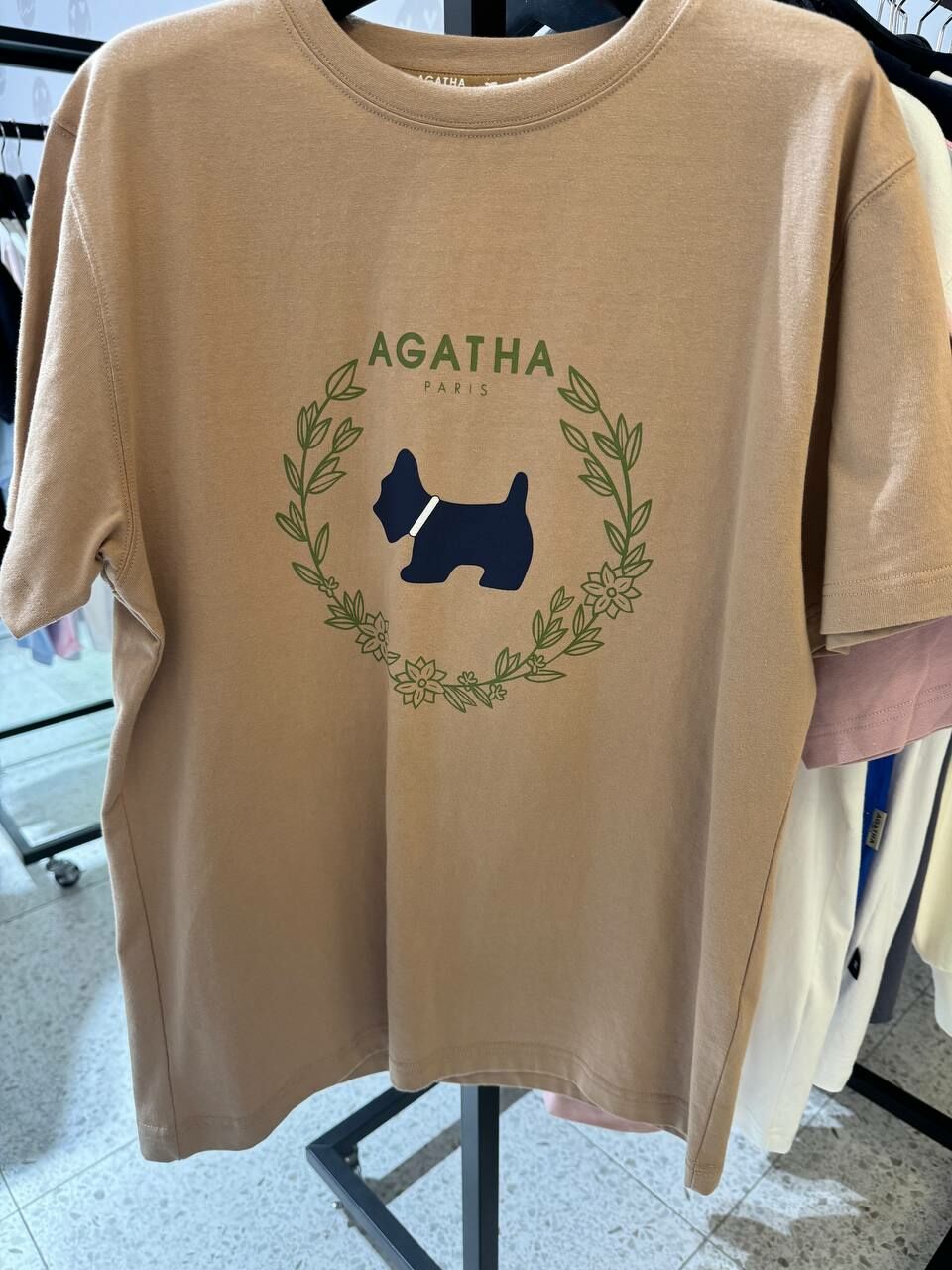 [K] HUB STUDIO AGATHA FLOWER SCOTTY LOGO T-SHIRT,BEIGE, AGT136-109 ...