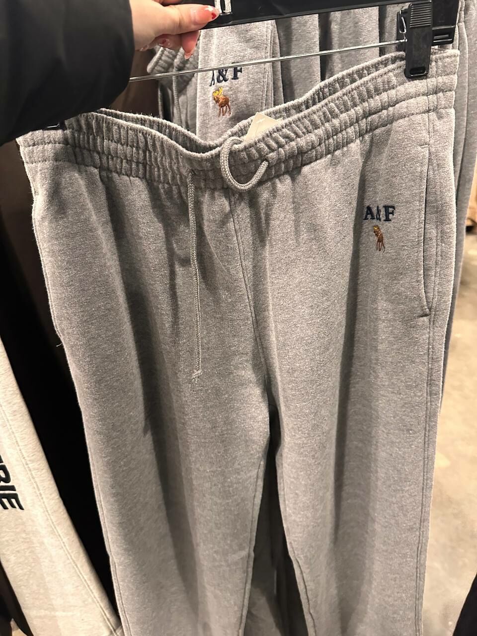 [U] A&F SMALL LOGO JOGGER,GREY, 176-134-0070-012 (UAF49)