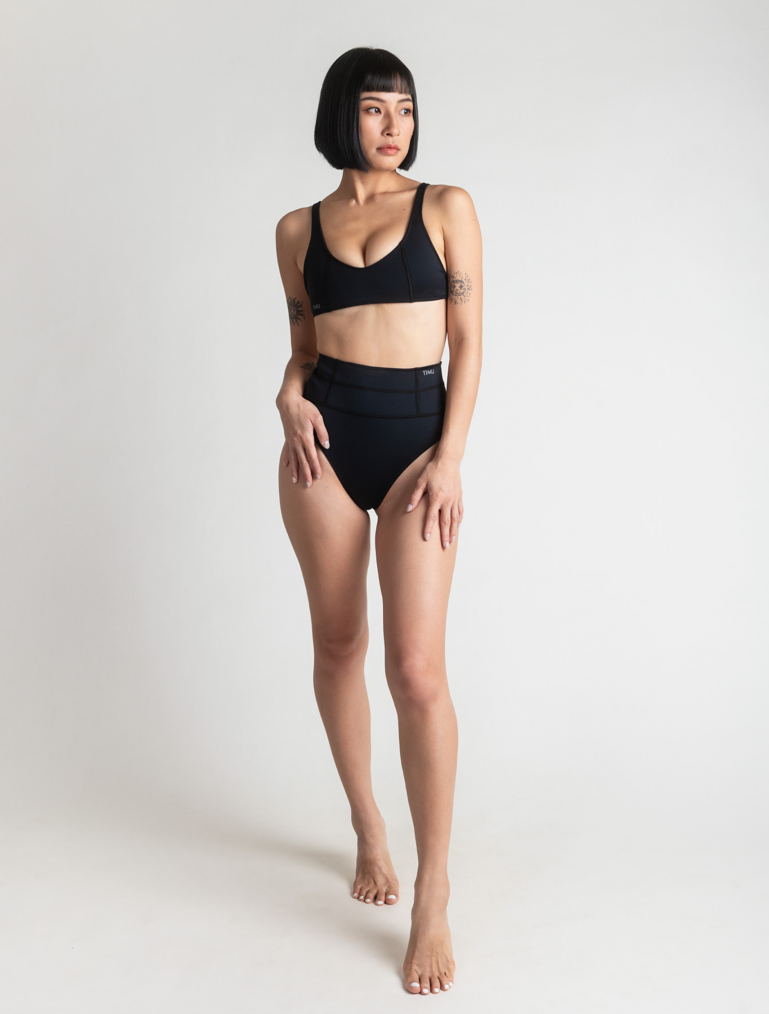 Black 經典黑 / 1.5mm NEO 後扣調節背心款 / Top｜TIMU AQUA