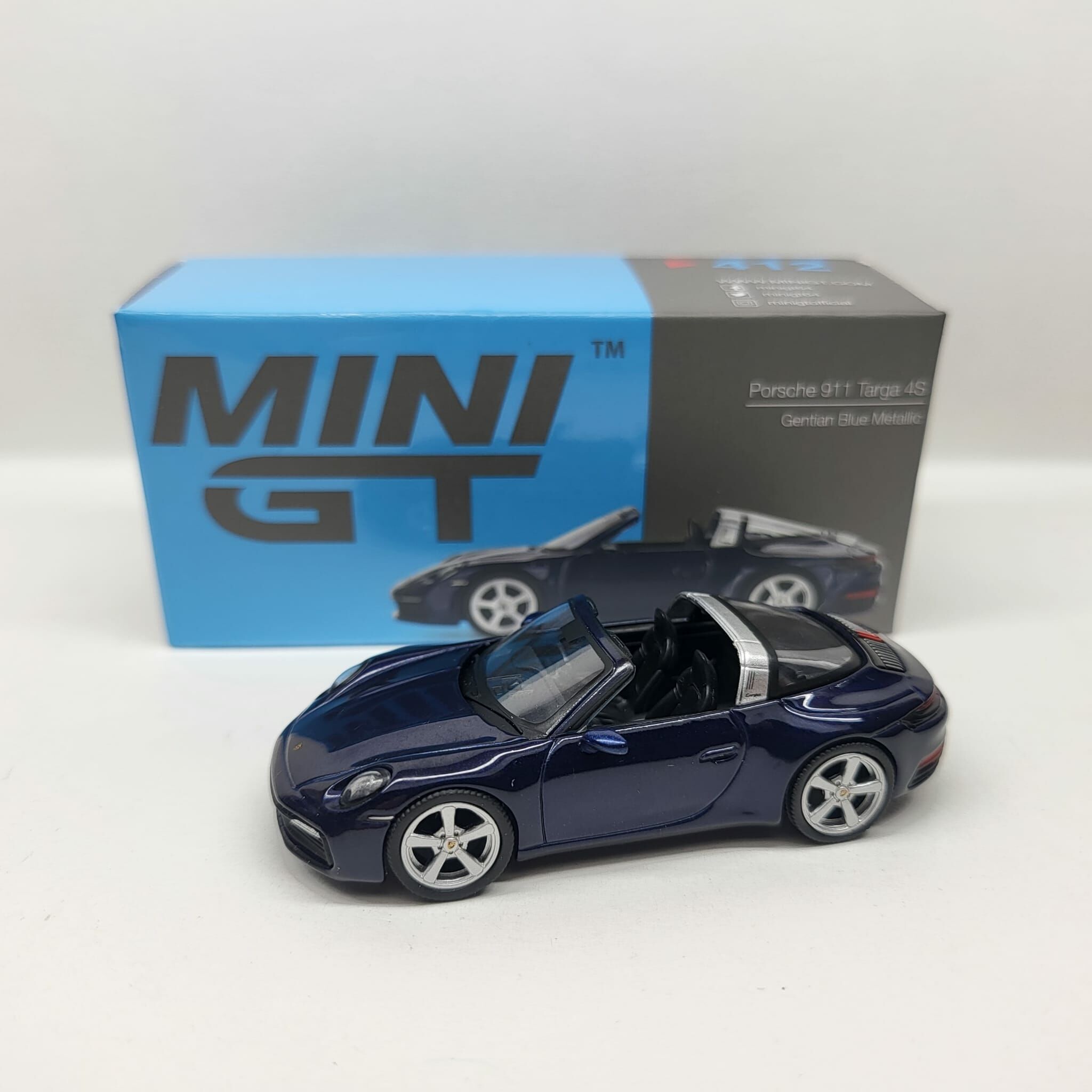 Mini GT #412 Porsche 911 Targa 4S RHD