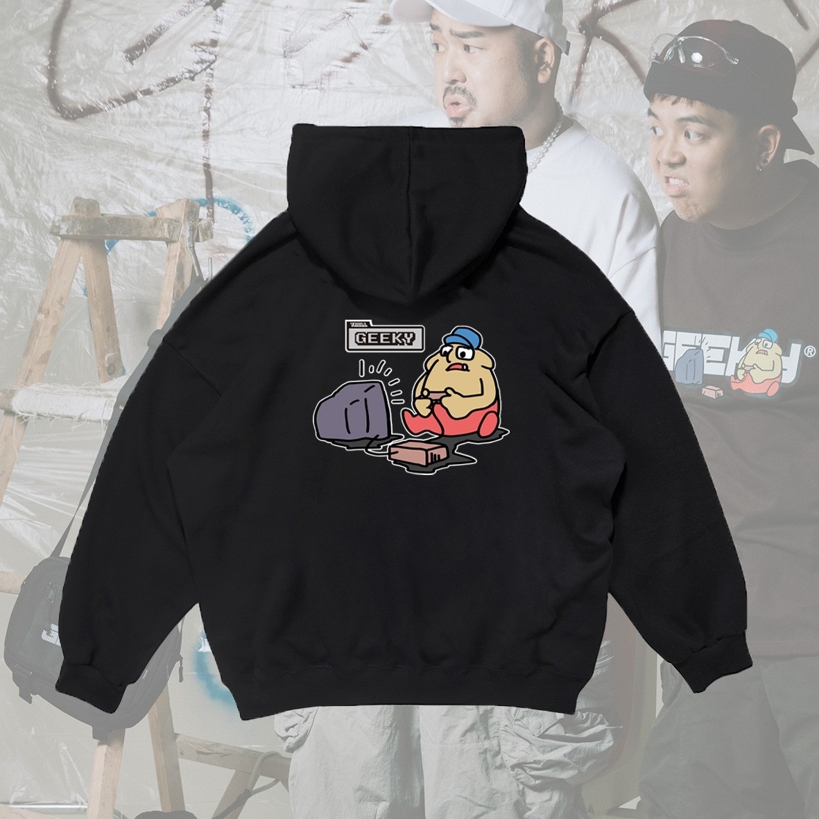 GEEKY X 6tan 聯名巨魔帽T-黑