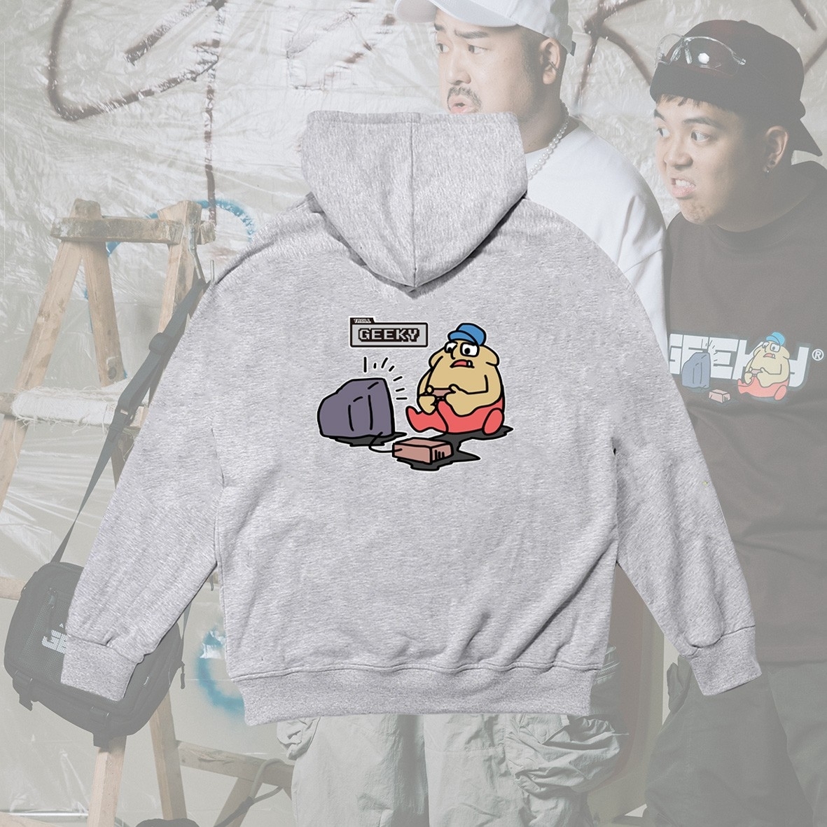 GEEKY X 6tan 聯名巨魔帽T-黑