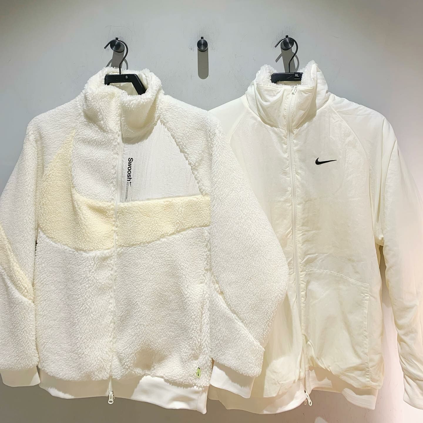 Nike - Big Swoosh Jacket - Cream