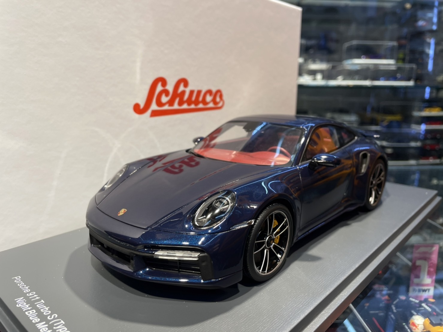 Schuco 450058500 Porsche Carrera 4S Type 992 2019 1/18