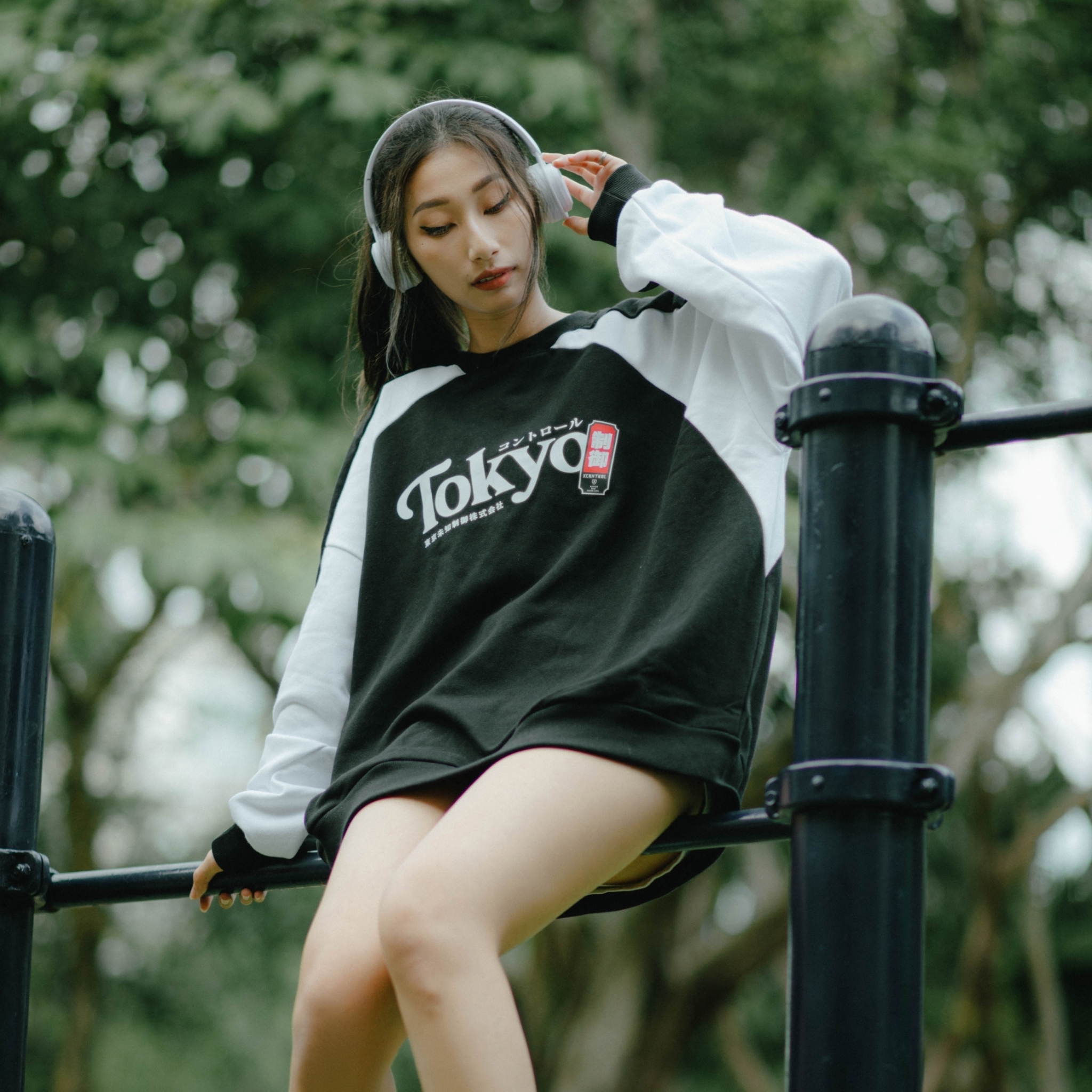 XCTRL 未知制御大學T-黑