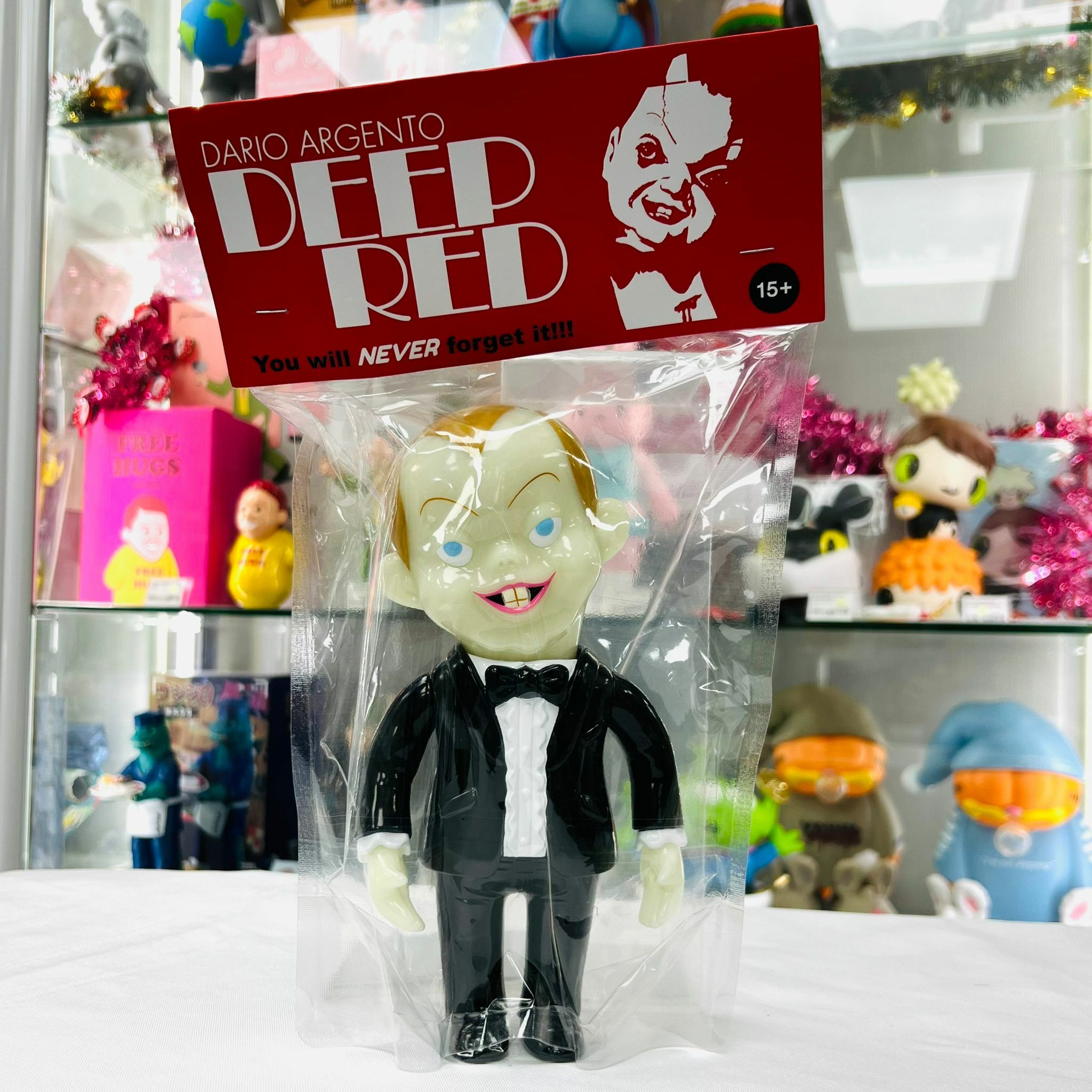 Headlock studio x unbox industries deep red Dario argen