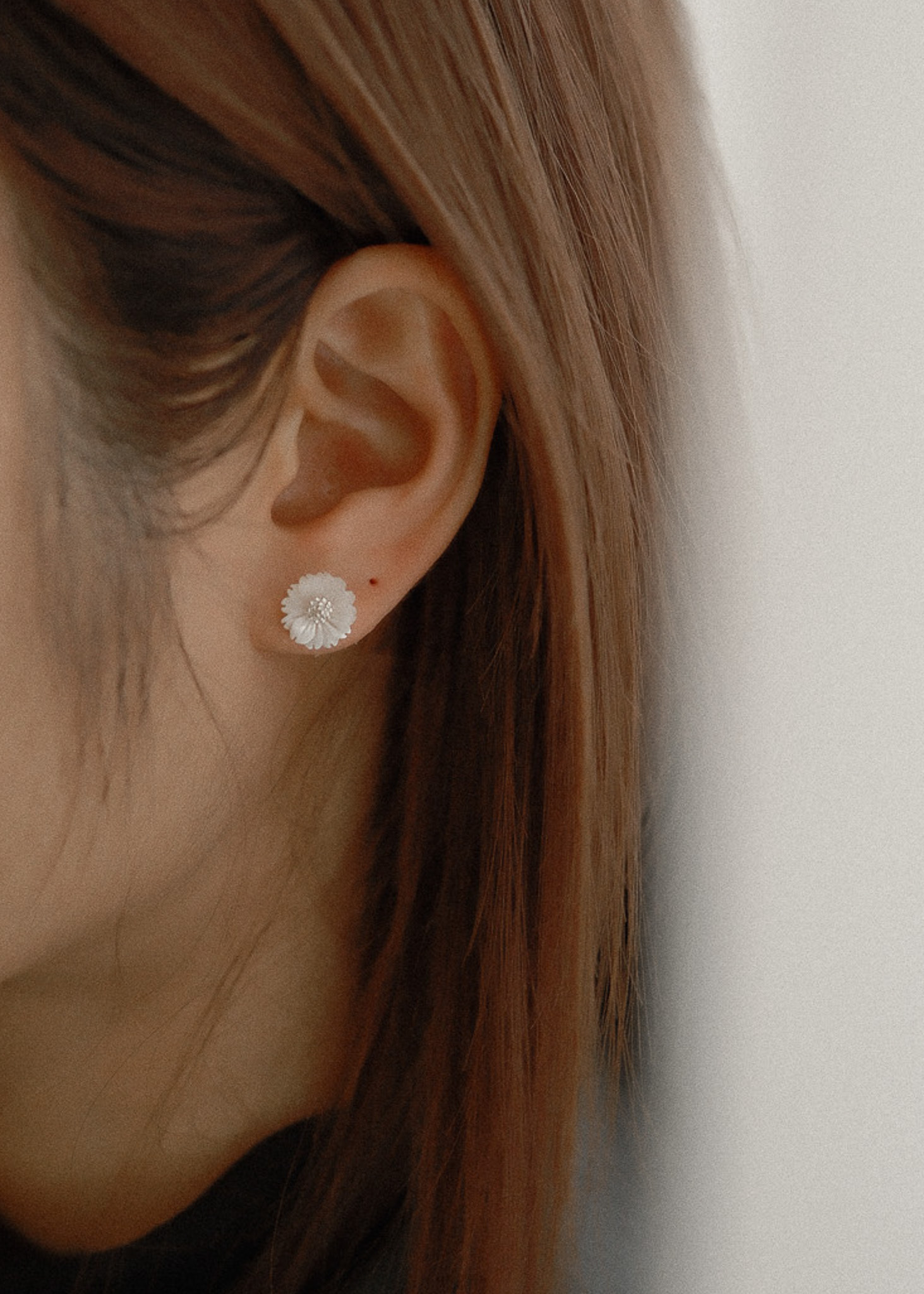 KR › 925 silver / Daisy Ear Piercings
