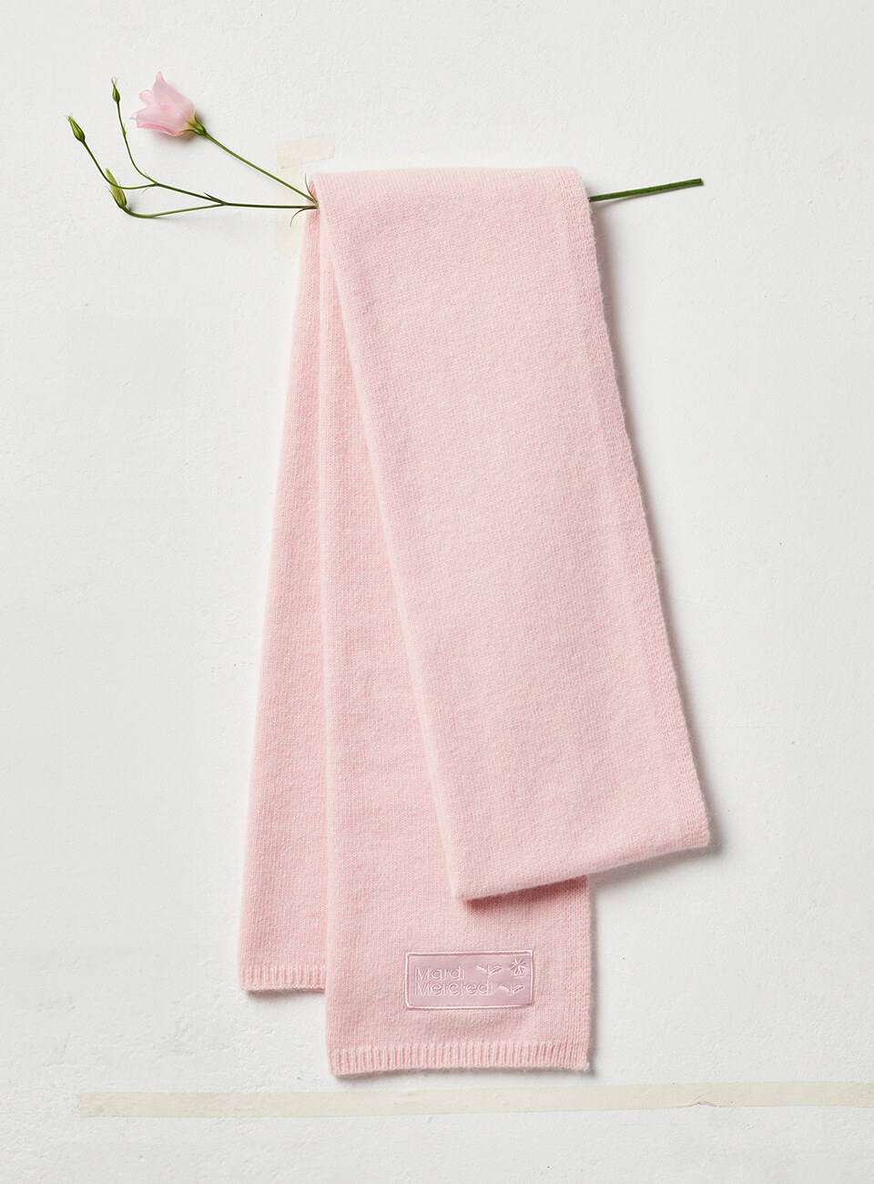 Mardi Mercredi CASHMERE BLENDED MUFFLER SATIN LOGO_PINK