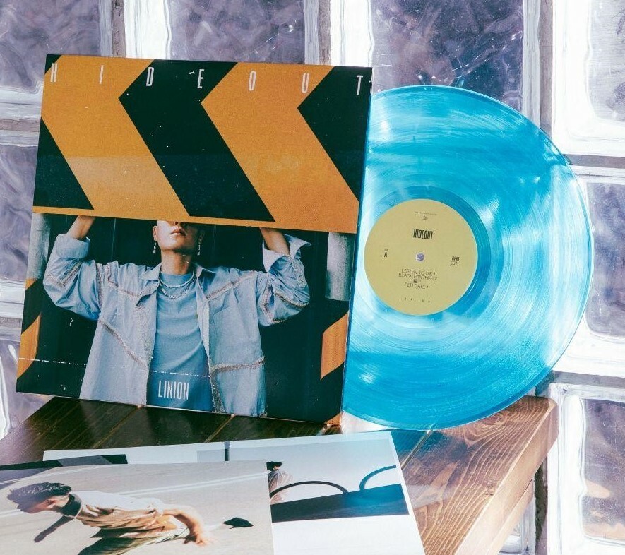 LINION 《HIDEOUT》（珍藏限定版透光水藍彩膠LP