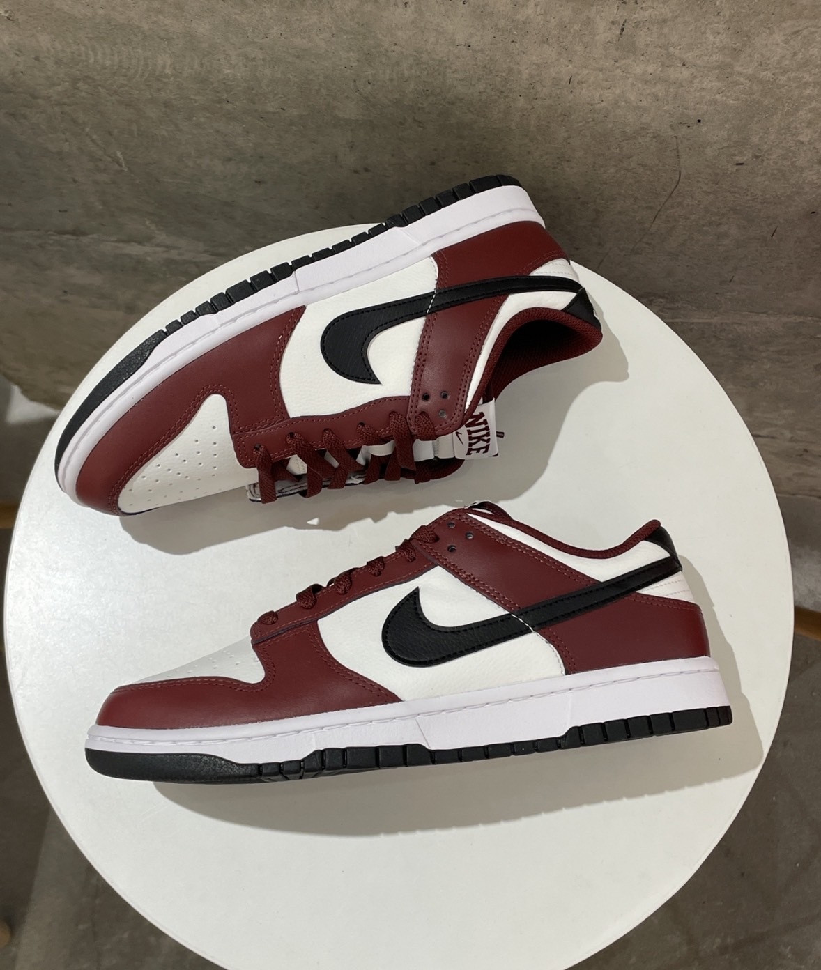 預購 NIKE DUNK LOW "DARK TEAM RED" 酒紅白湮