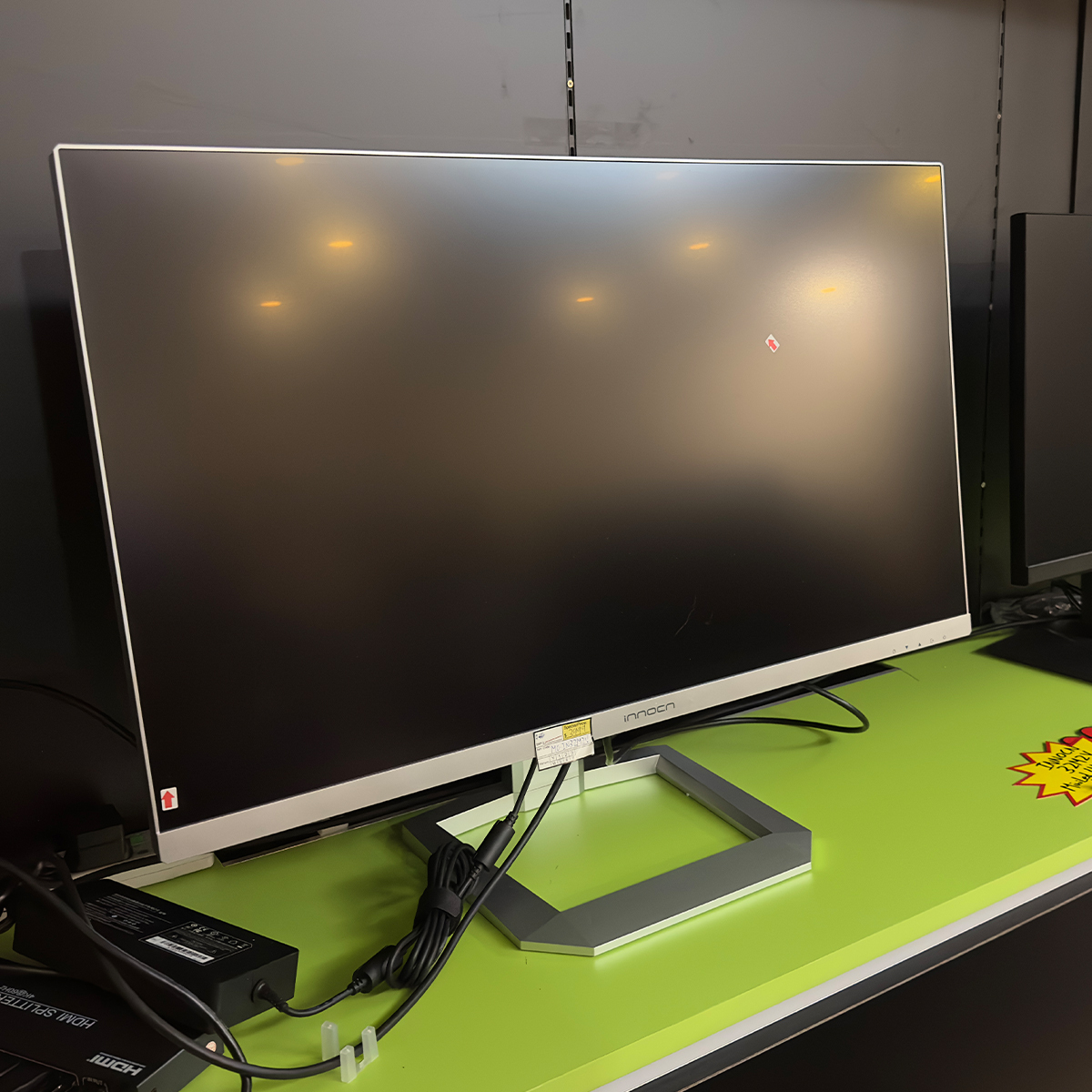INNOCN 顯示器 M2V 32" 144Hz 4K MINI-LED Monitor