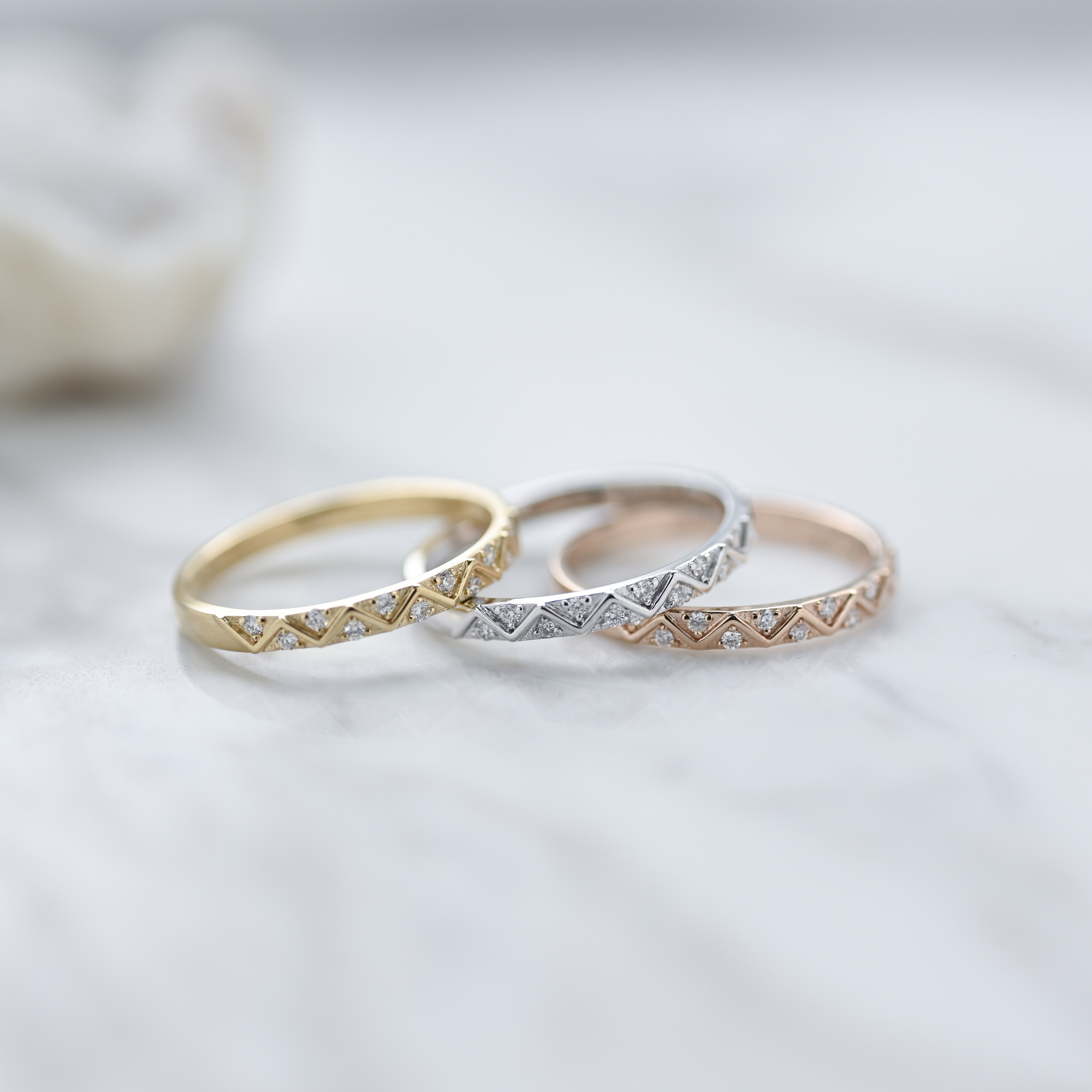 18K Roman Diamond Ring