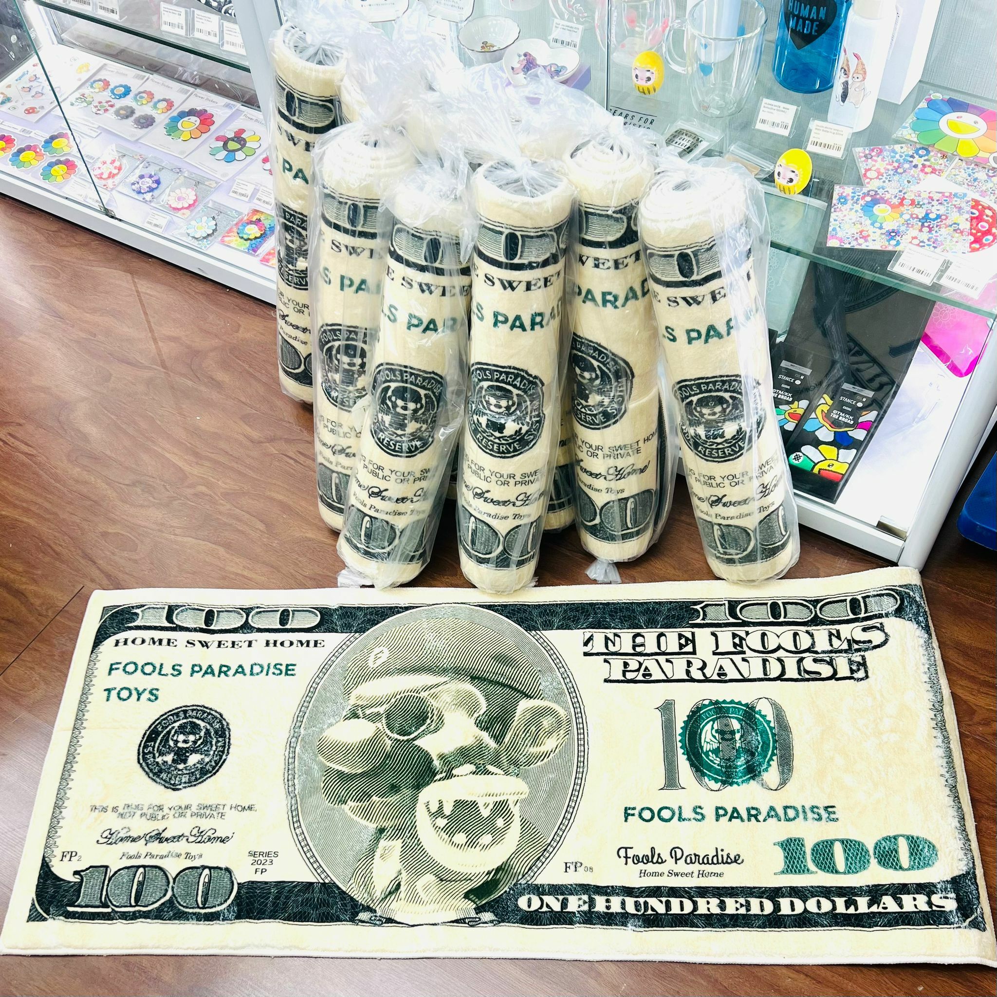 Super Professional Cash Rug