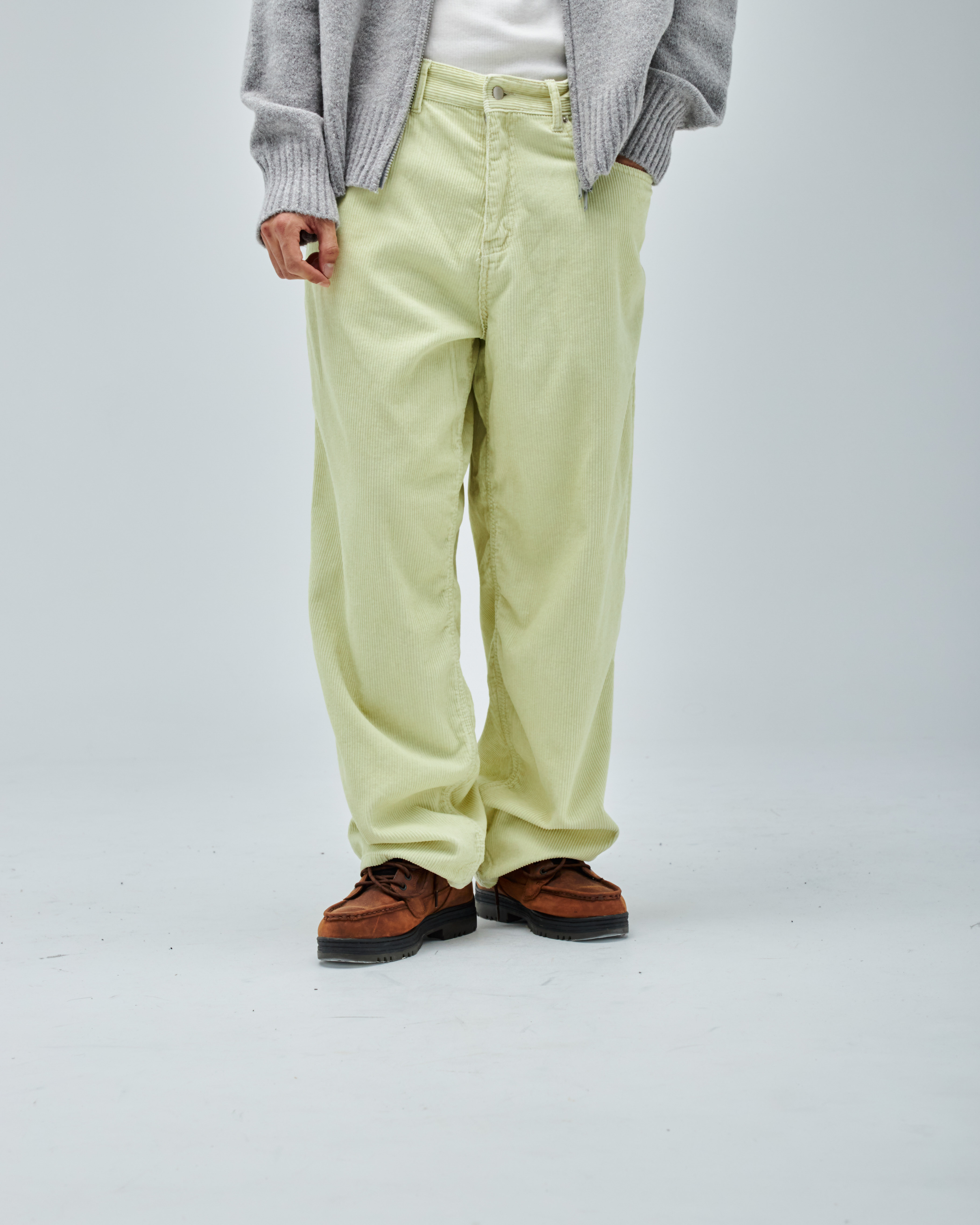 9802017 Gene Corduroy Trousers
