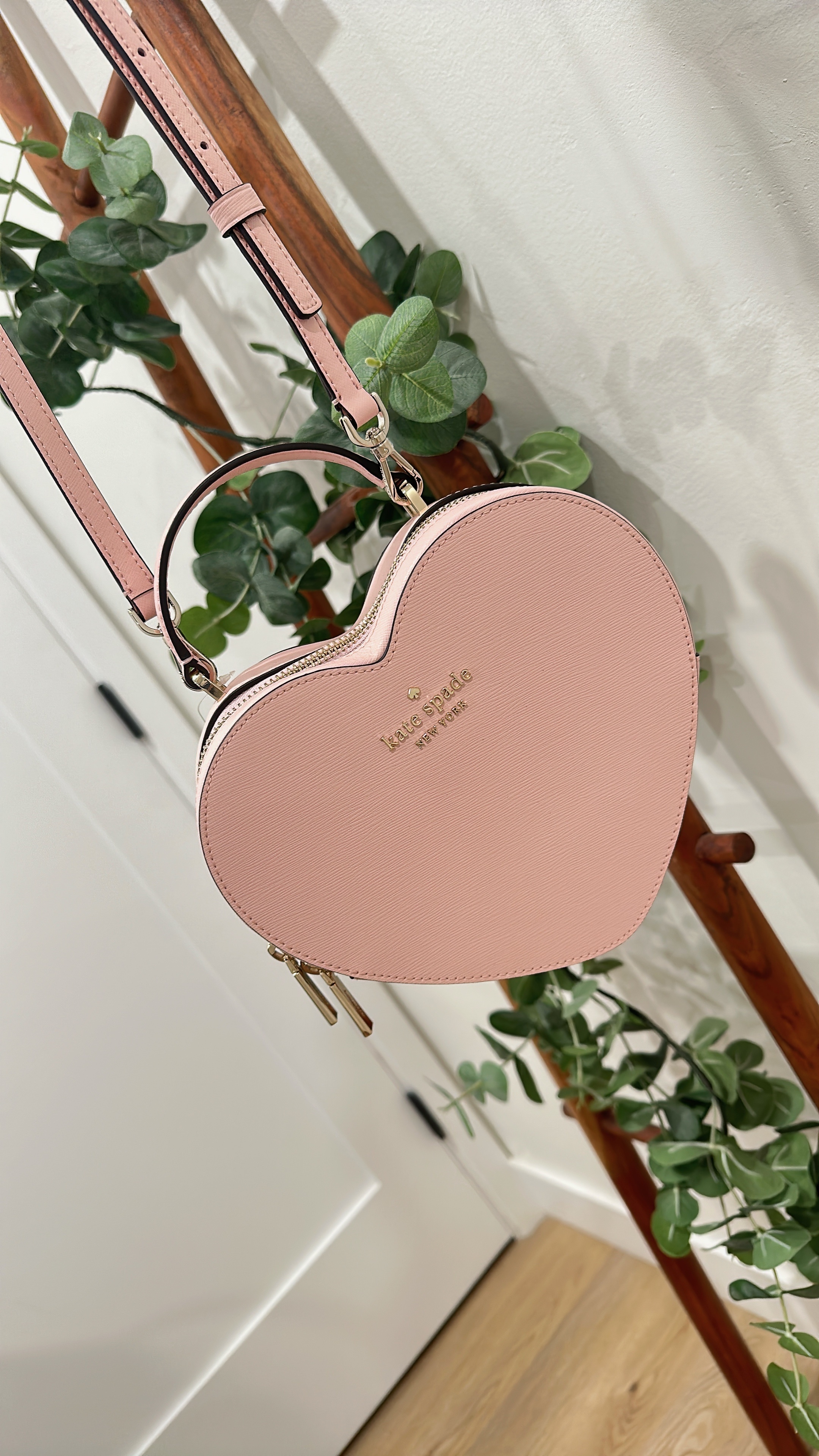 Kate spade heart crossbody