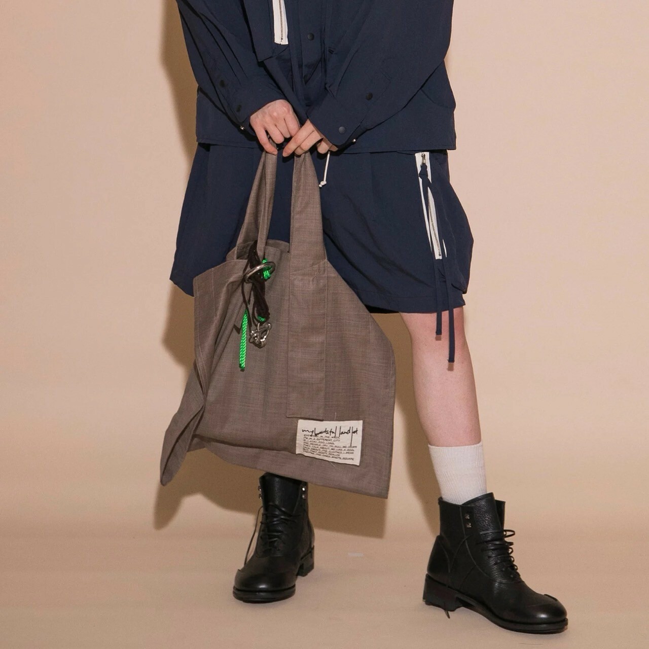 my beautiful landlet - CHINTZ FINISH WOOL TOTE BAG / 2C