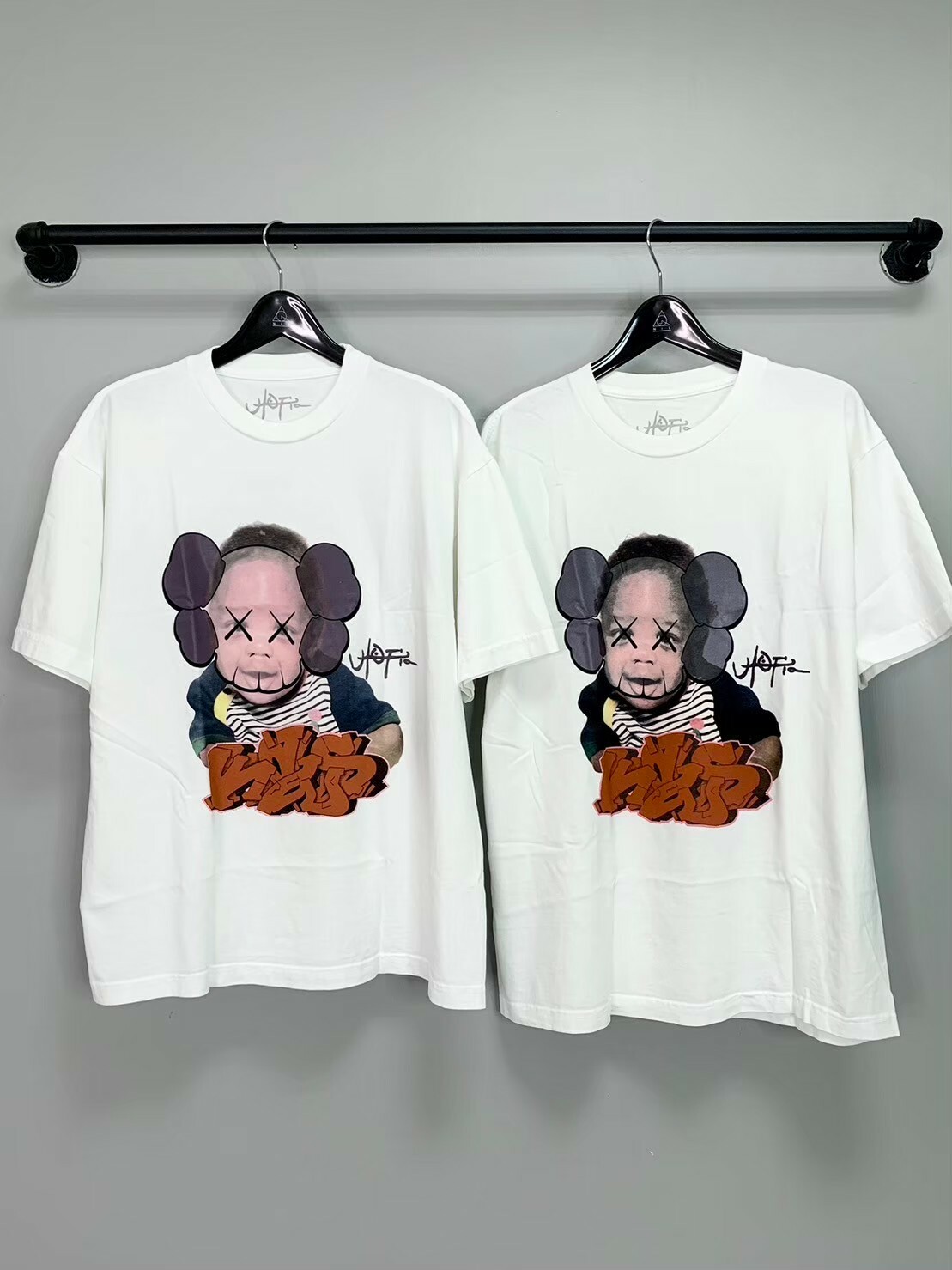 KAWS x Travis Scott Utopia album joint T-shirt