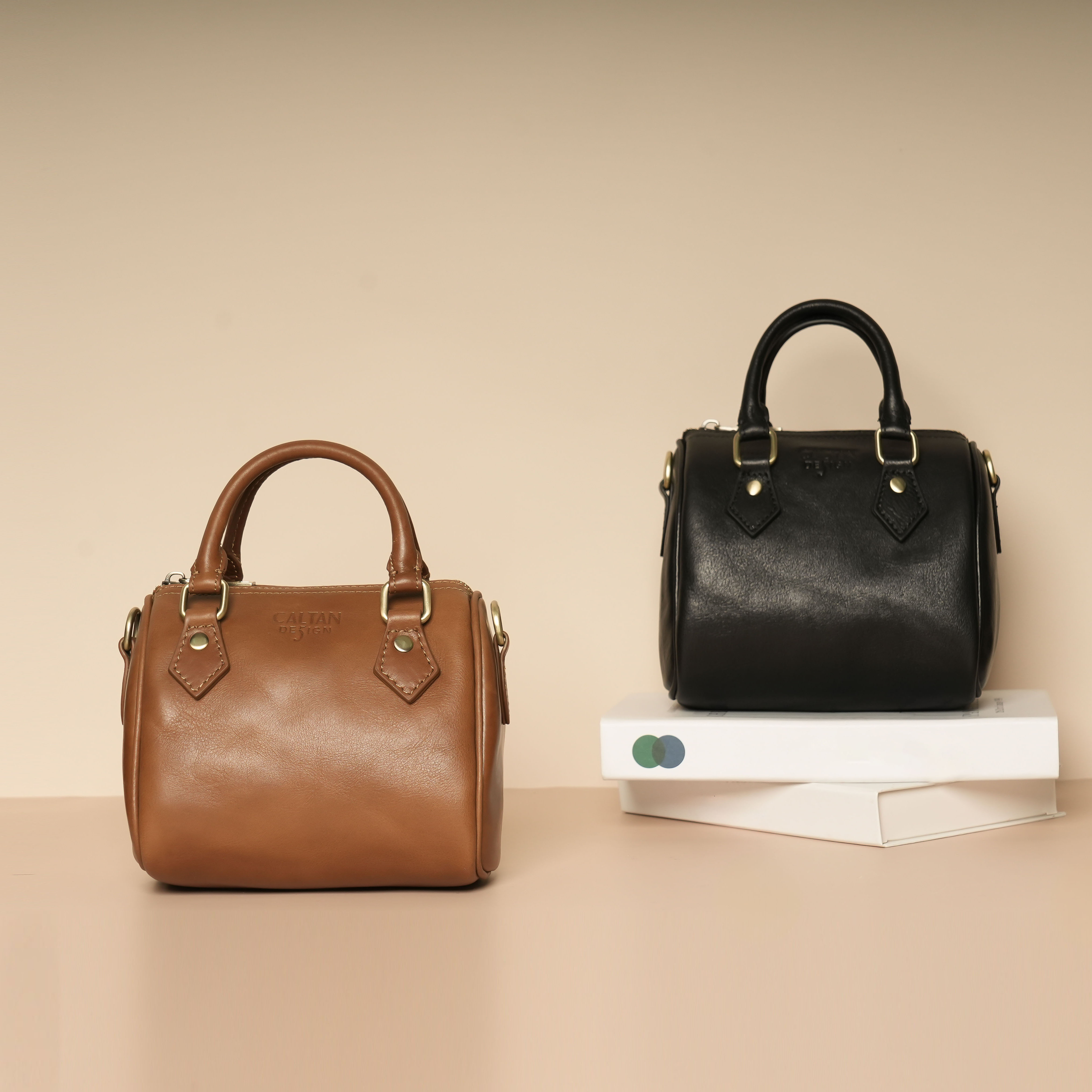 牛皮/斜背包【CALTAN】真皮迷你經典波士頓包 234025兩色