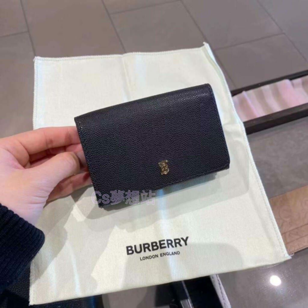 Burberry Trifold Small Wallet *Black