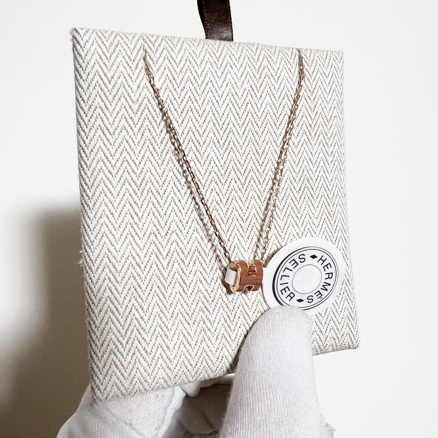 HERMES Mini Pop H 頸鏈(白色x 金)