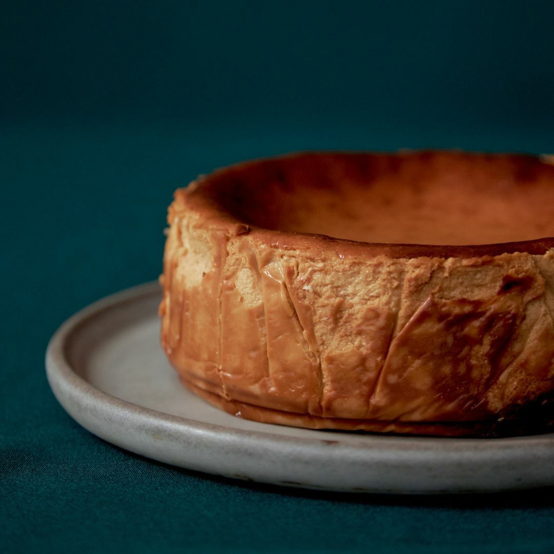 【Basuku】 聖誕限定焦糖海鹽口味｜風靡加州灣區 40 秒賣出 140 顆、米其林星級大廚也驚艷的幸福美味