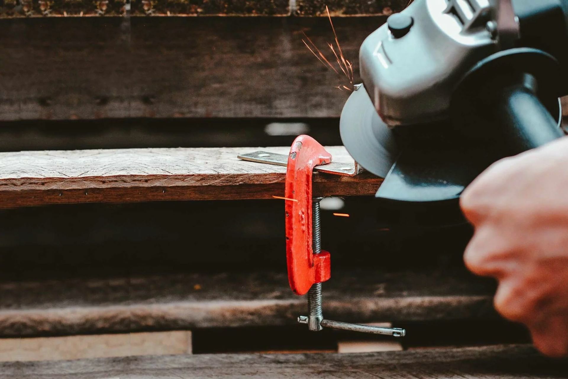 5 Essential Metalworking Tools for Beginners