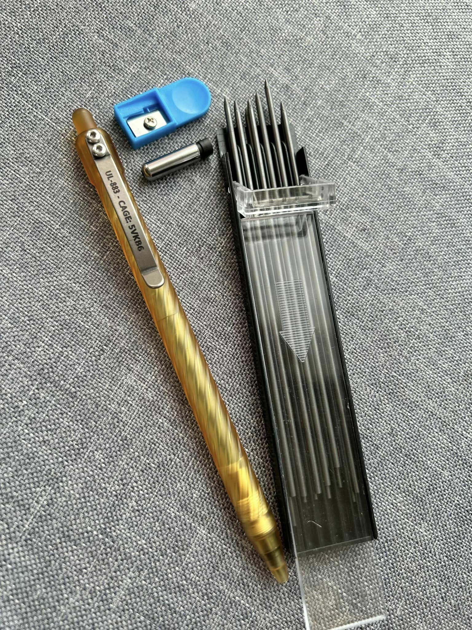 CountyComm Maratac® 的 Ultem® DraftTitan 自動鉛筆