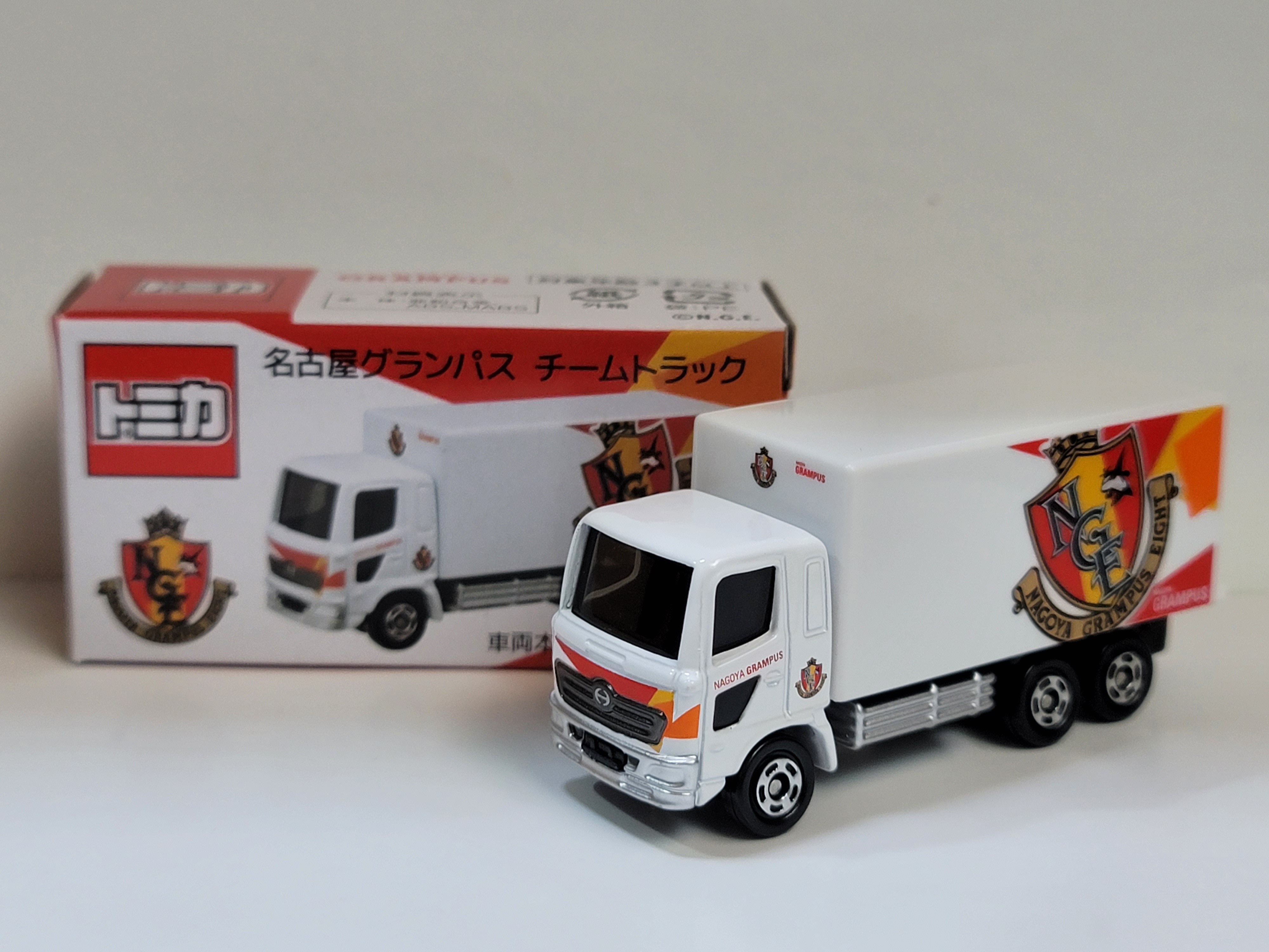 日版 Tomica Nagoya Grampus FC Truck 名古屋八鯨