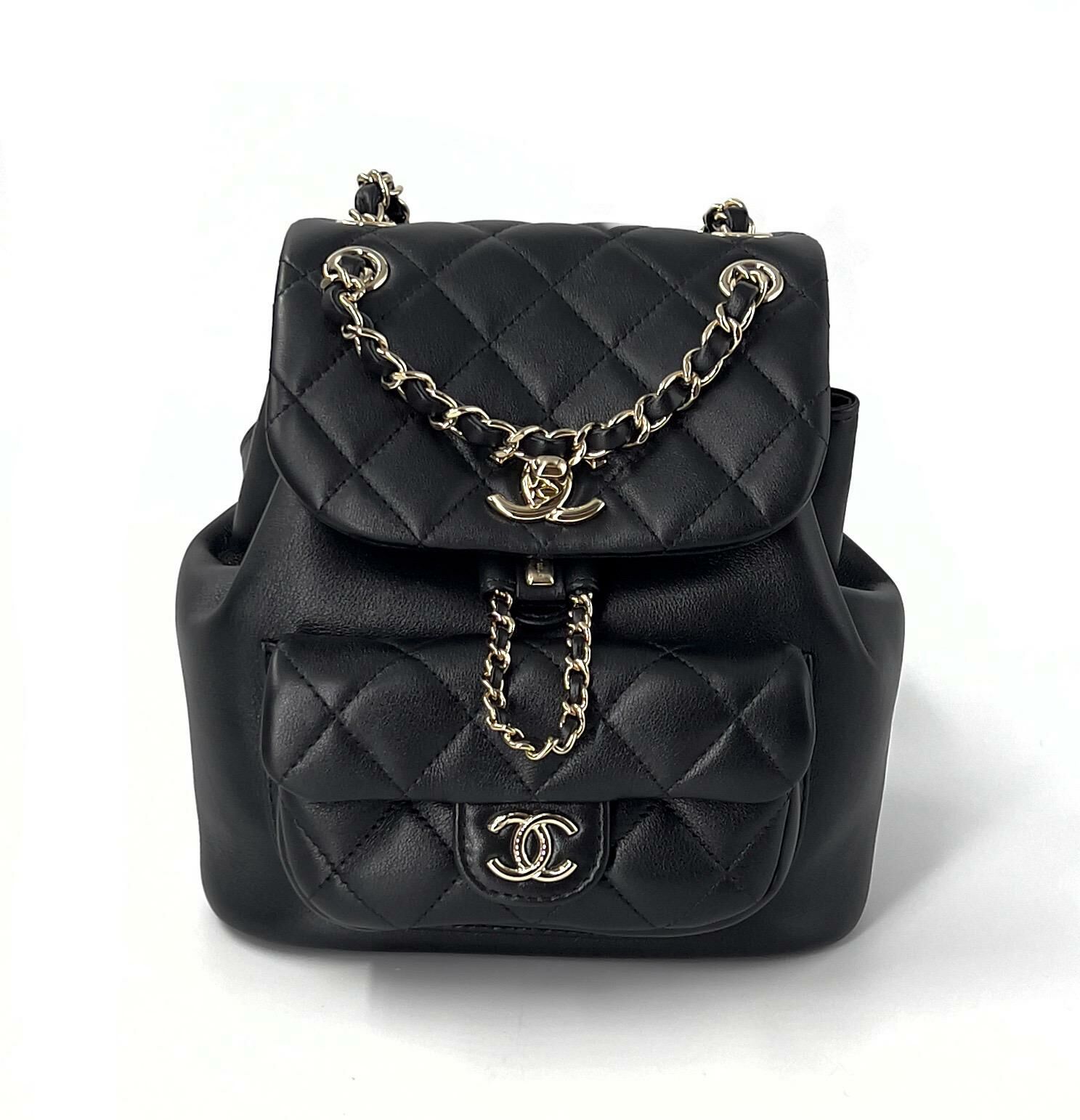 (近全新) CHANEL SMALL BACKPACK