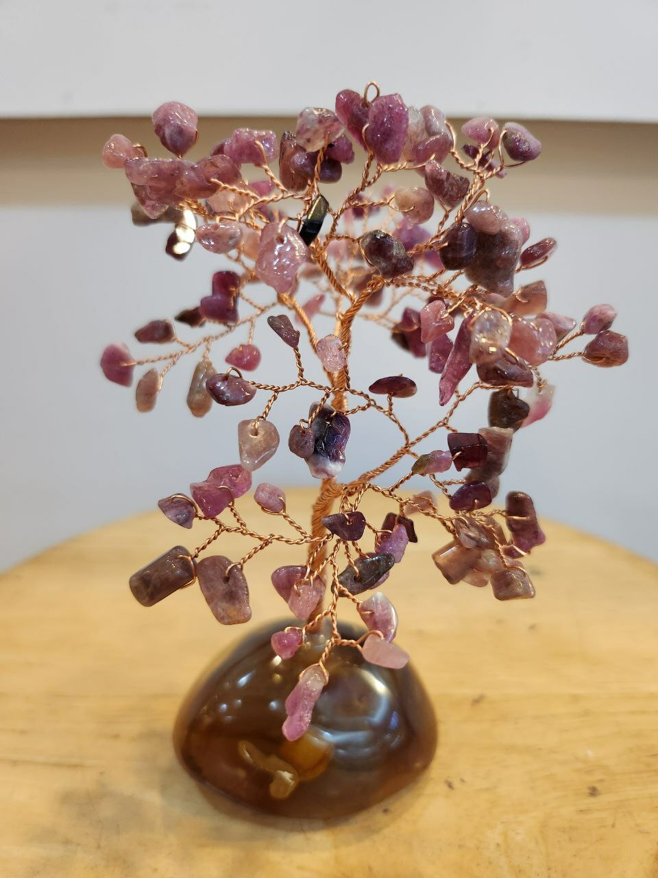 [S] CRYSTAL CHATEAU MINI ROUND AGATE (MA NAO) TREE, PINK TOURMALINE ...