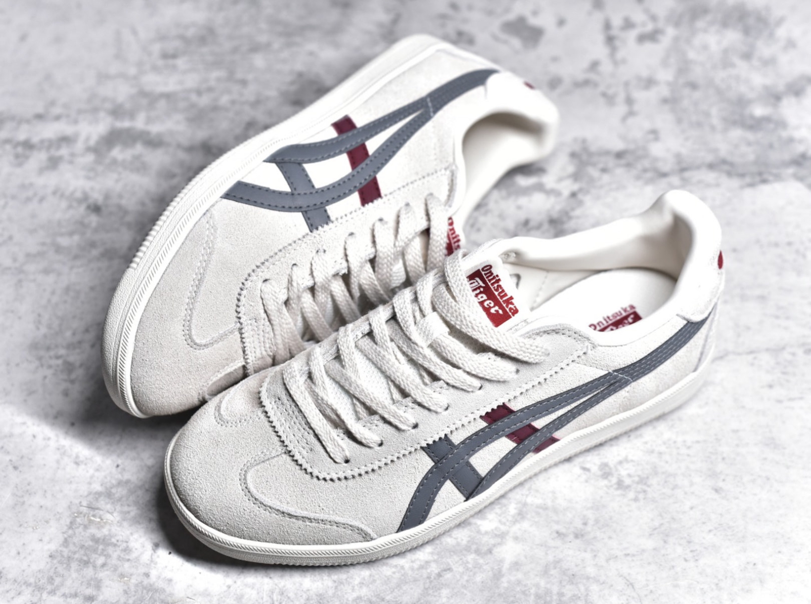 Asics Onitsuka Tiger - Tokuten - Grey / Red