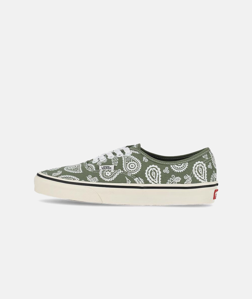 【VANS】AUTHENTIC PAISLEY
