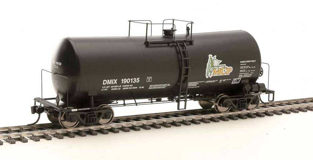 Walthers 9320-100155 HO scale 40' UTLX 16,000-Gallon Fu