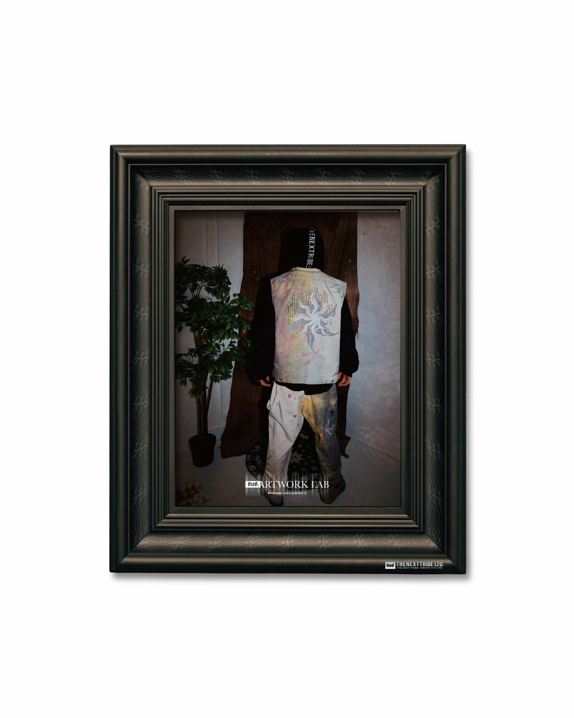 𝐭𝐧𝐭® artwork lab "Xubo X Eddie"-- Smoke signals