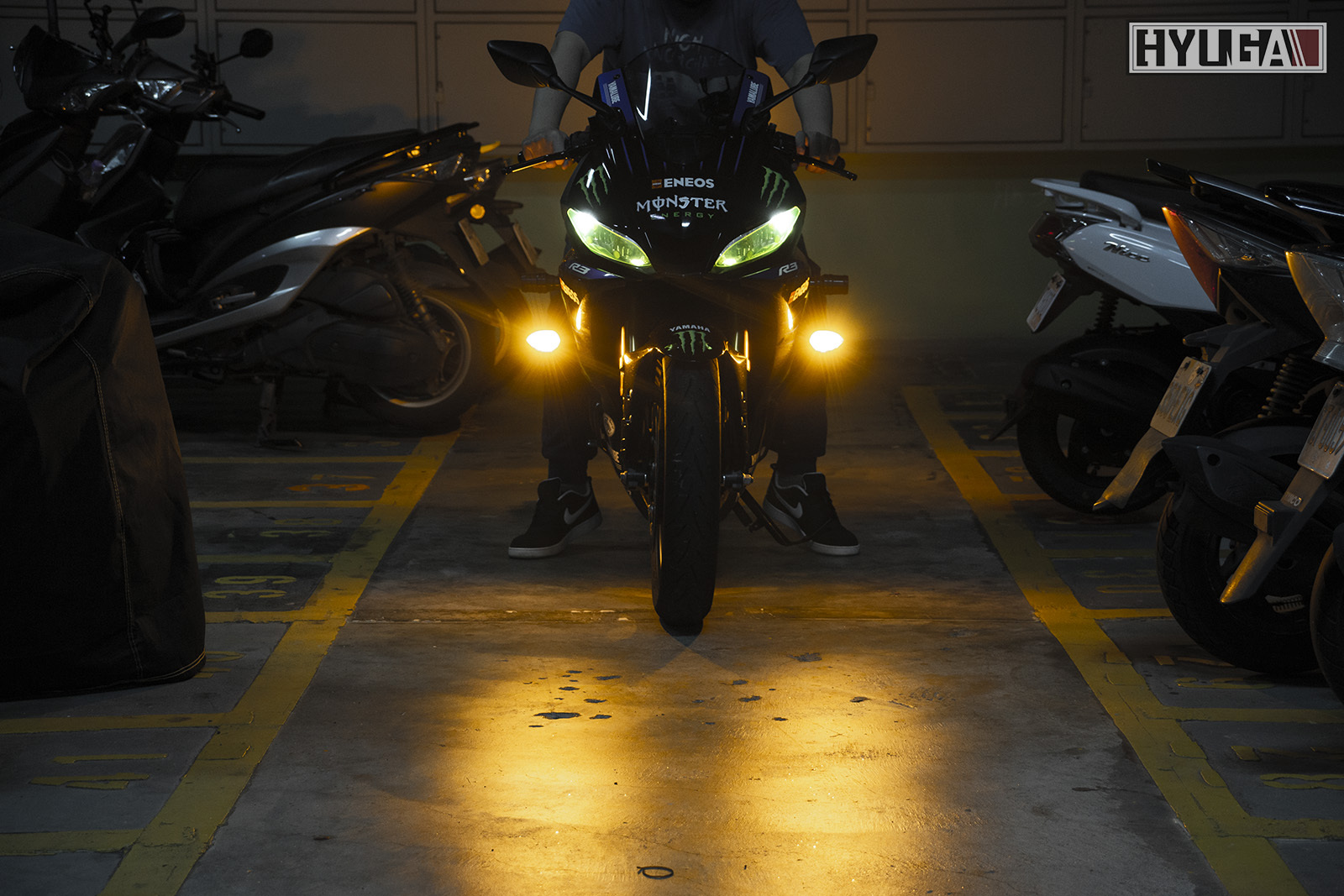 YAMAHA R3 LED 方向燈泡 直上防快閃 - Y22 BAU15S *4PCS