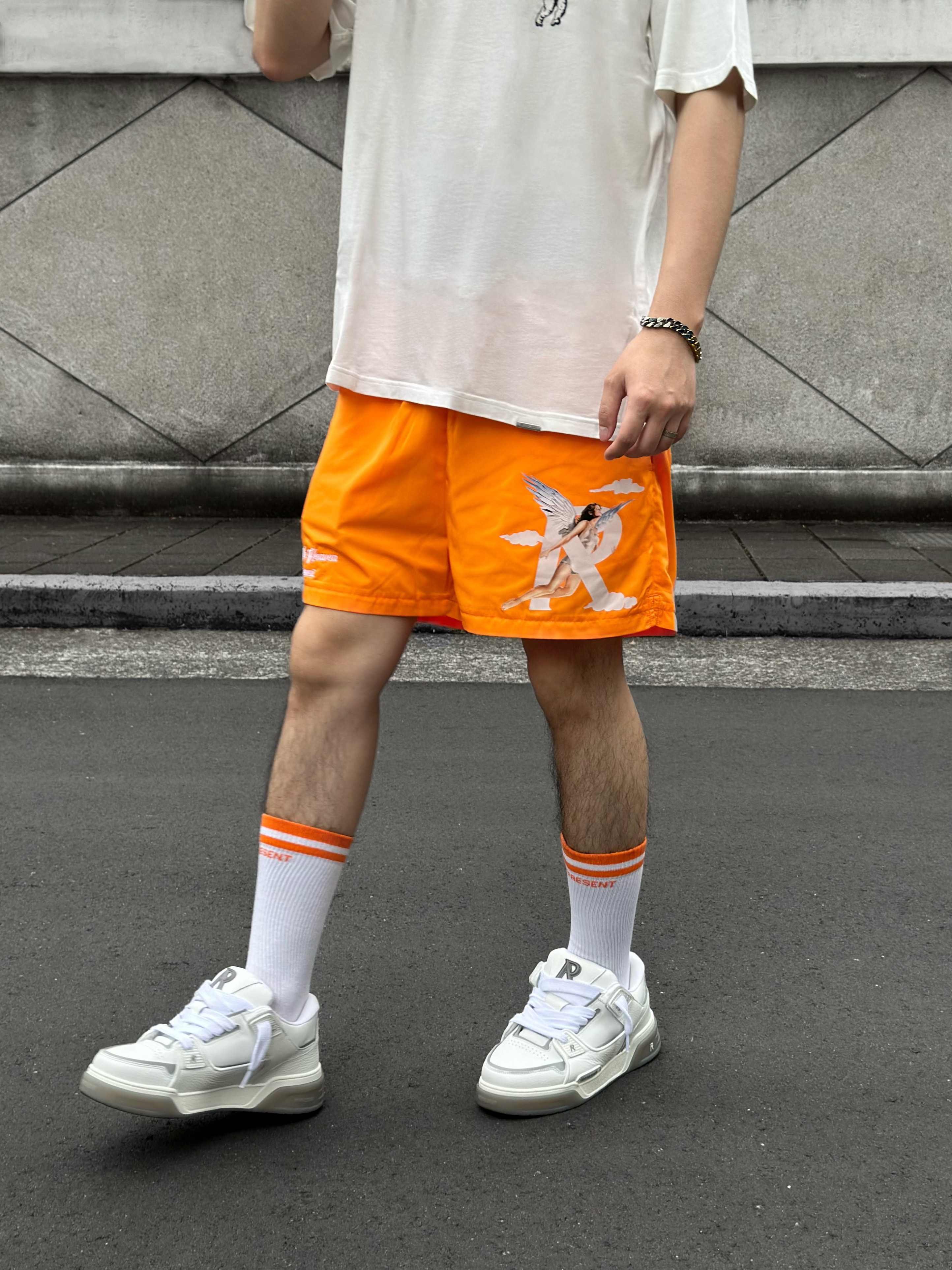 Represent Storms In Heaven Shorts 五色