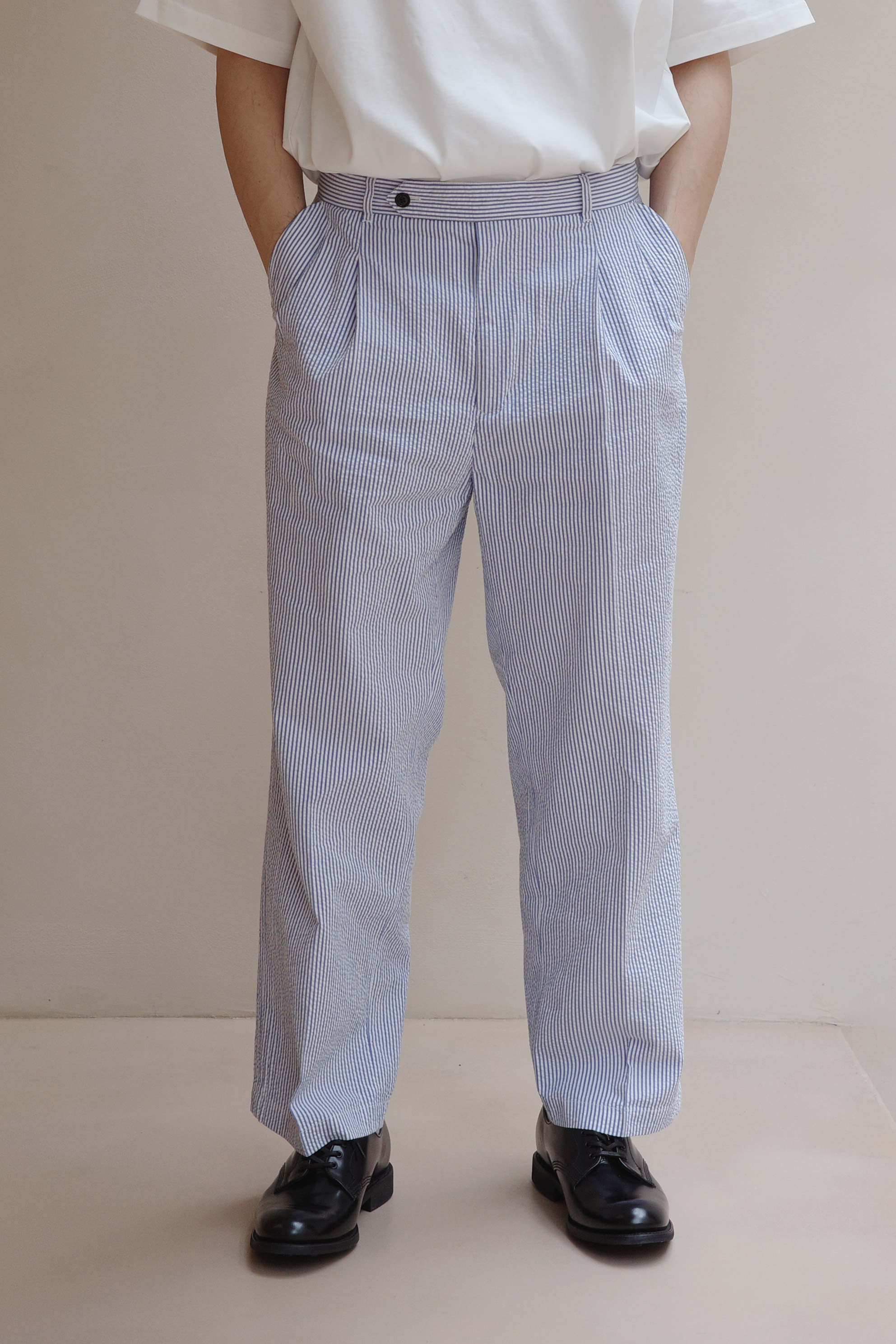 FARAH TWO TUCK SLIDE ADJUSTABLE PANTS (2COL)