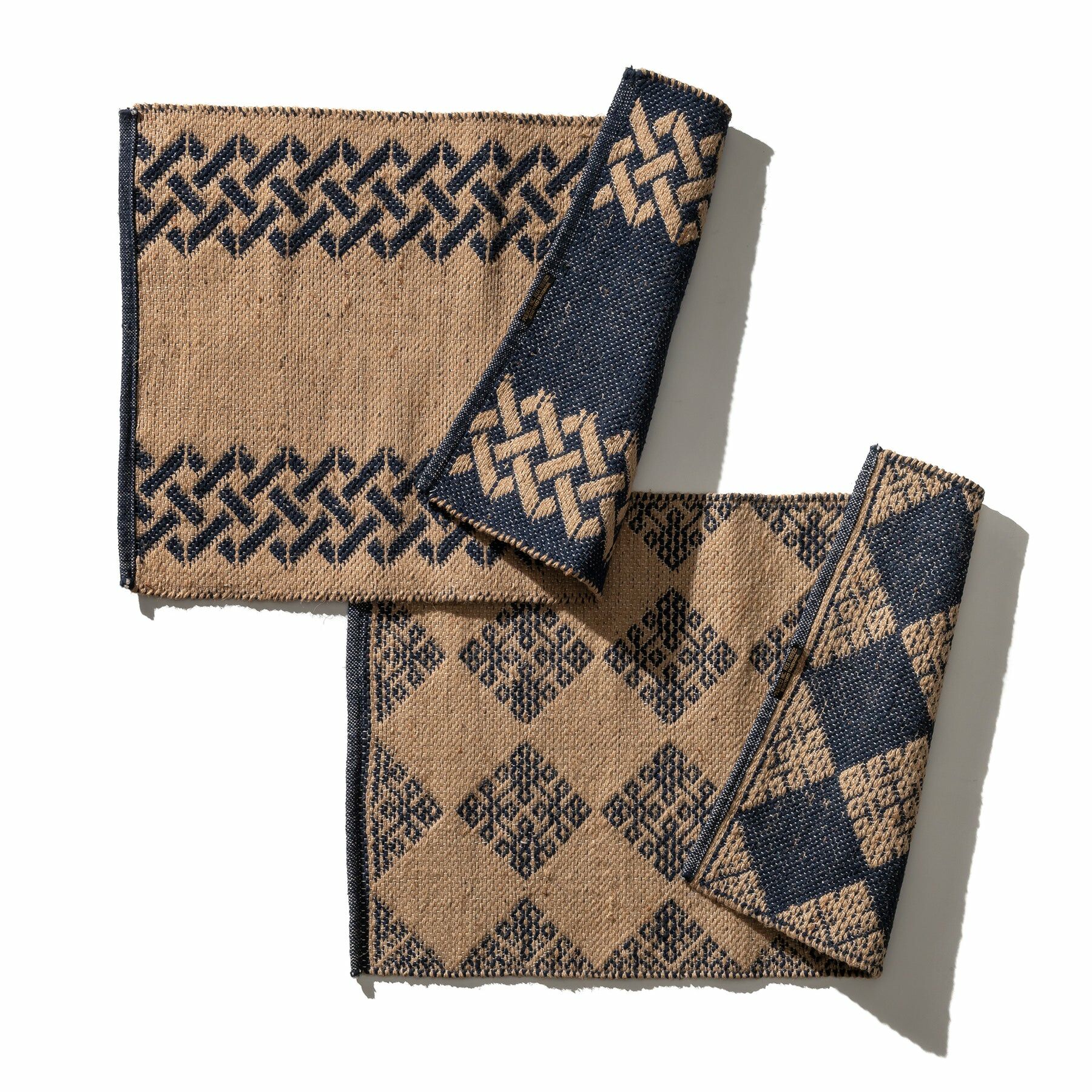 PUEBCO TILE PATTERNED JUTE MAT 圖騰黃麻地墊