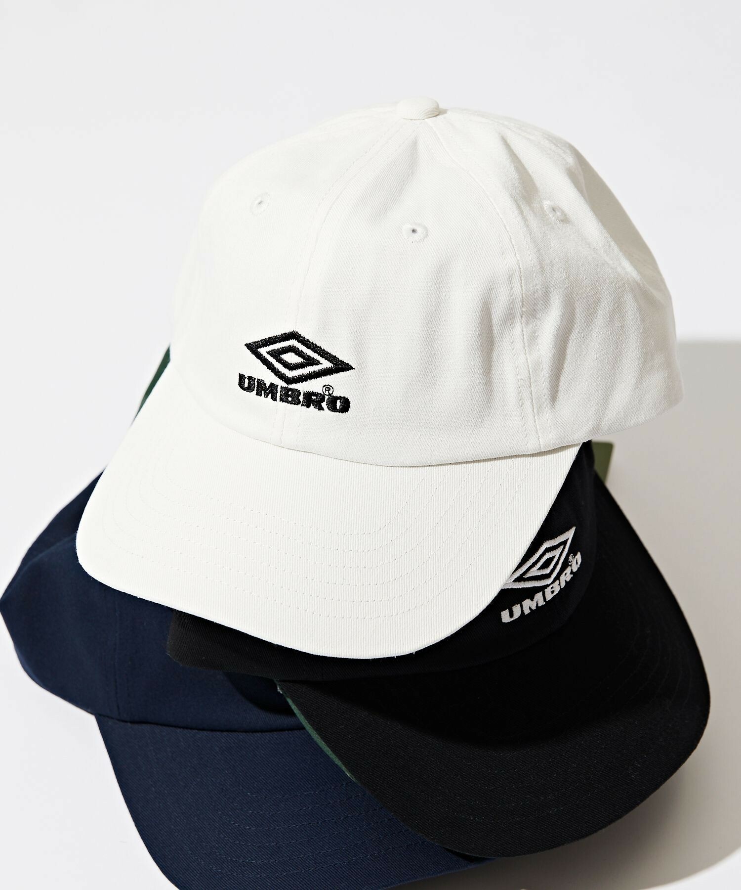 UMBRO One Point Logo Twill Cap