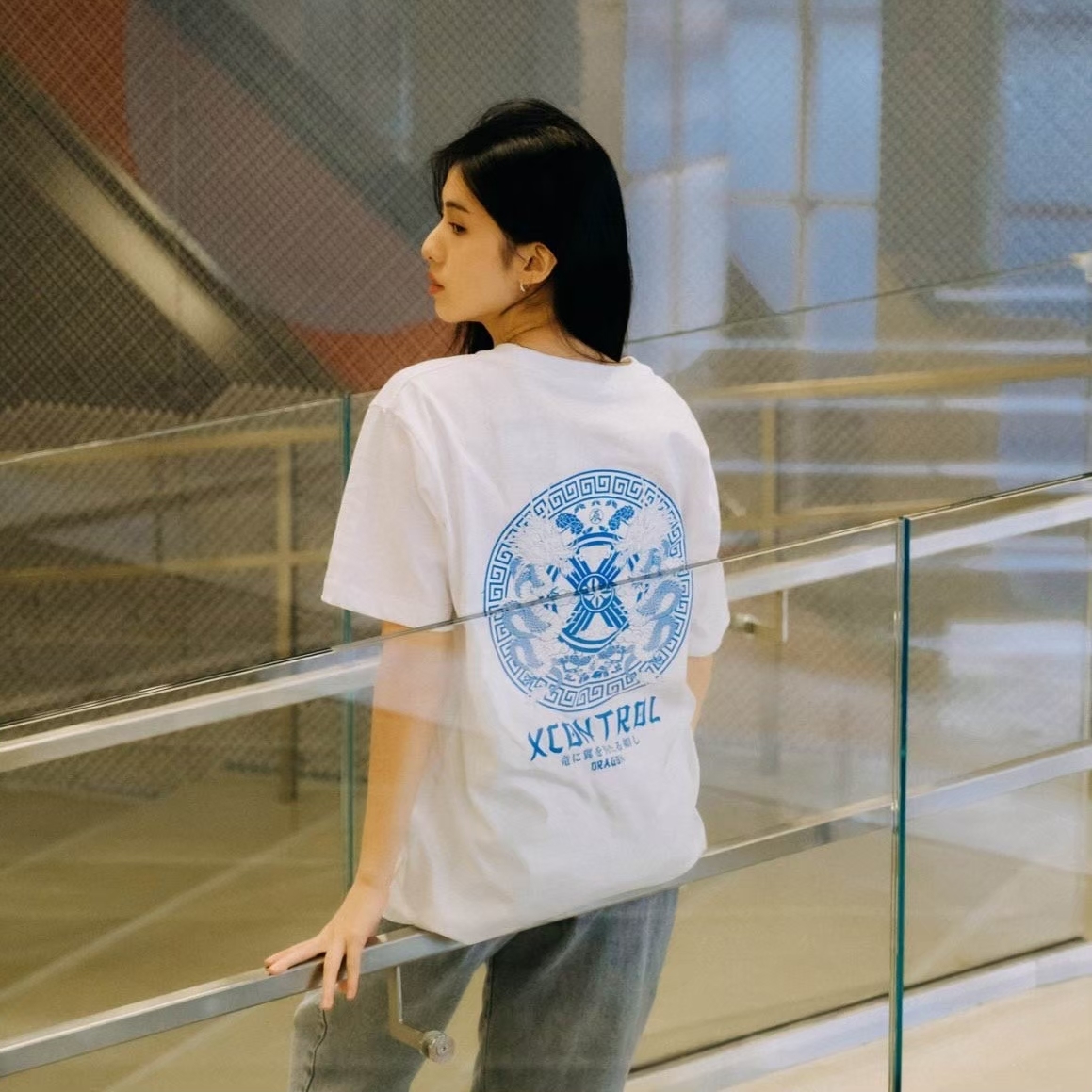 XCTRL 青花瓷辰龍短T-白