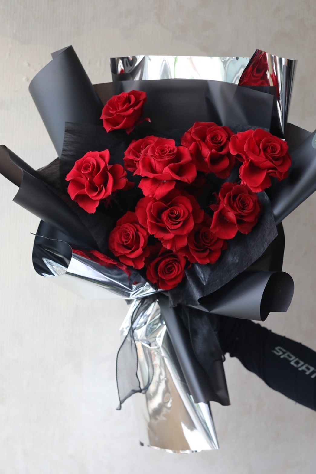 Resana 13朵永生紅玫瑰花束